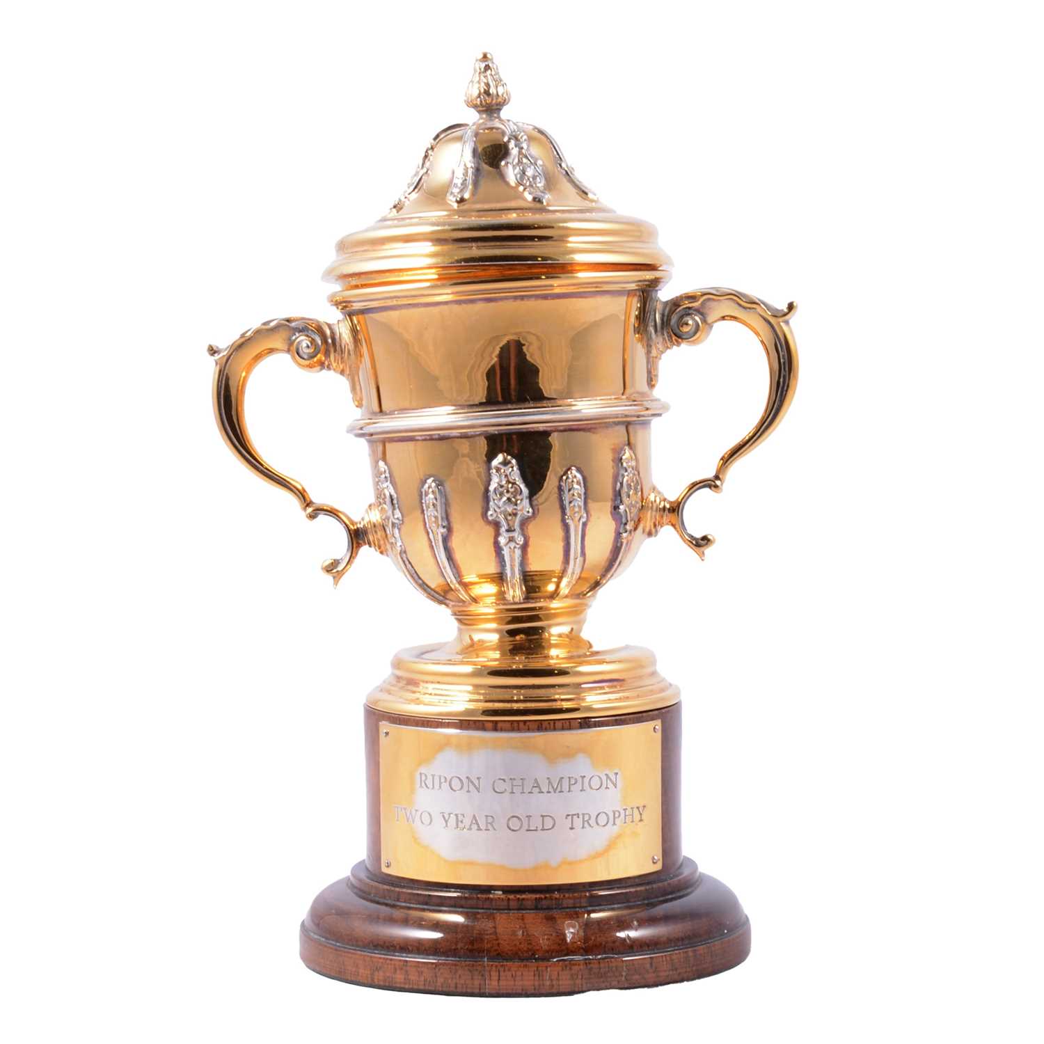 Lot 151 - Silver gilt trophy cup and cover,