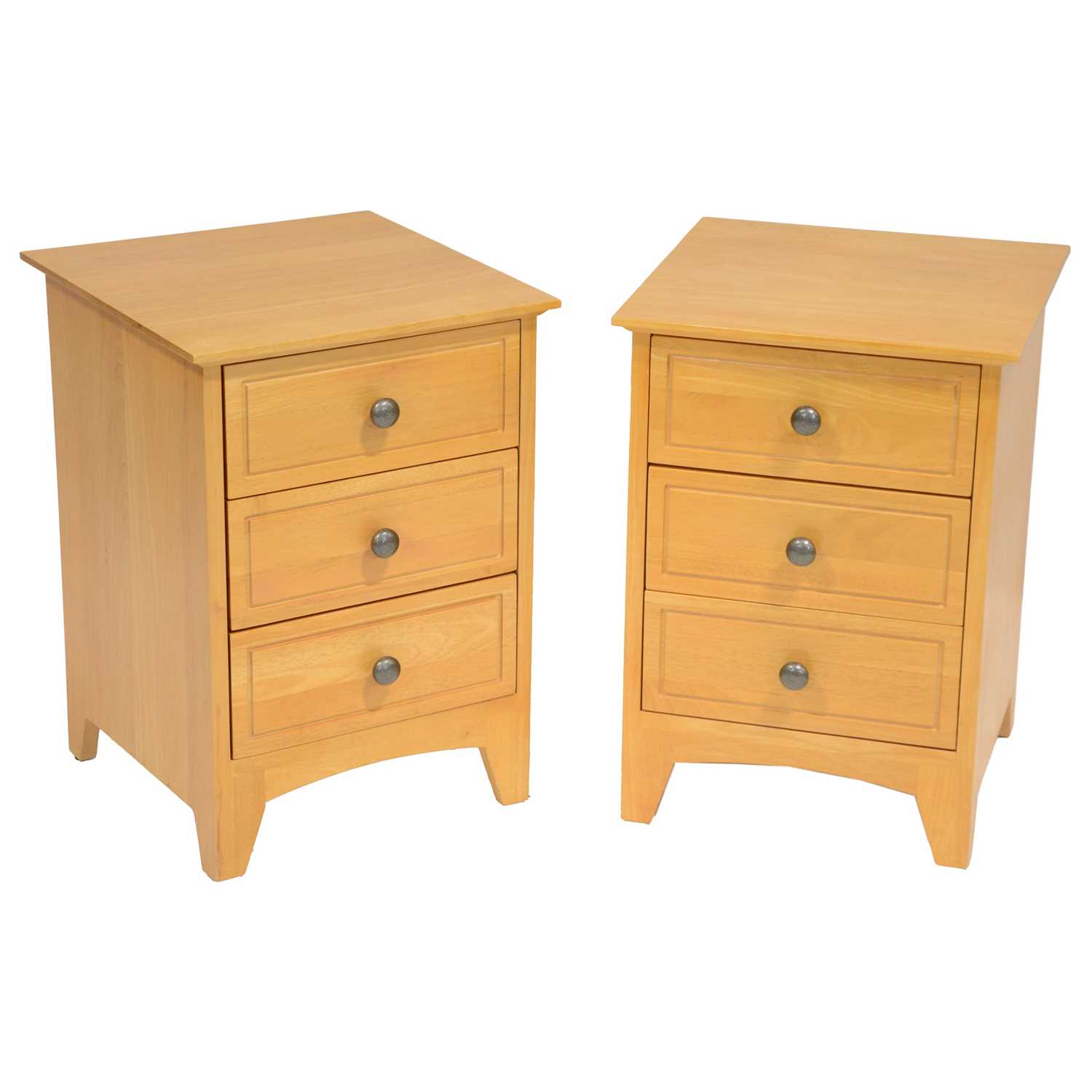 Lot 435 - Pair of modern light oak bedside chests,