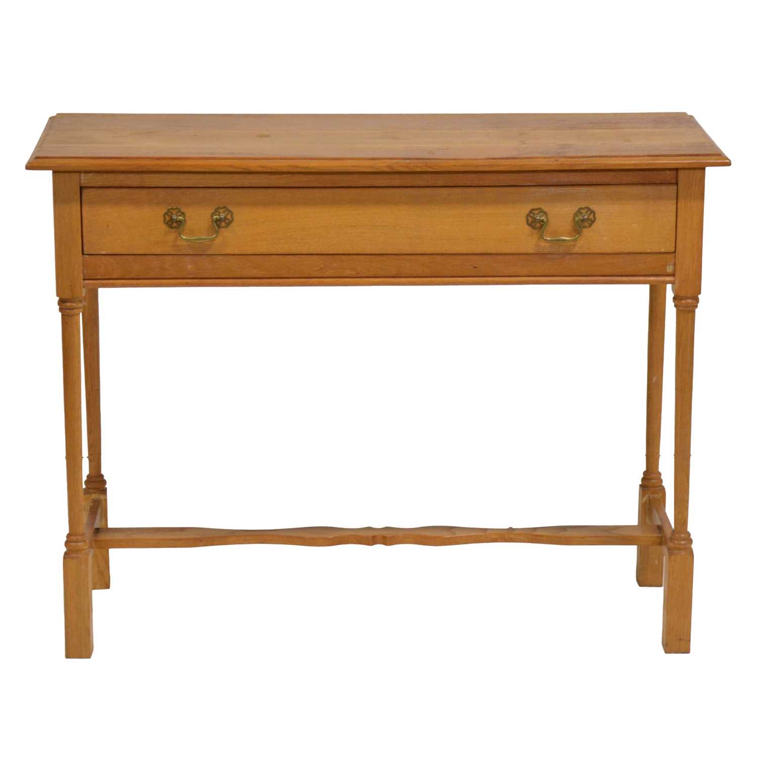 Lot 331 - Modern light oak side table