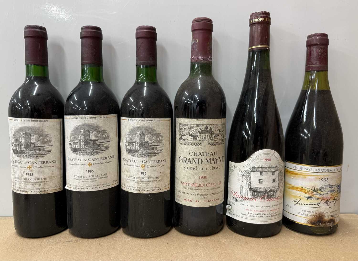 Lot 179 - Eight assorted vintage French red wines