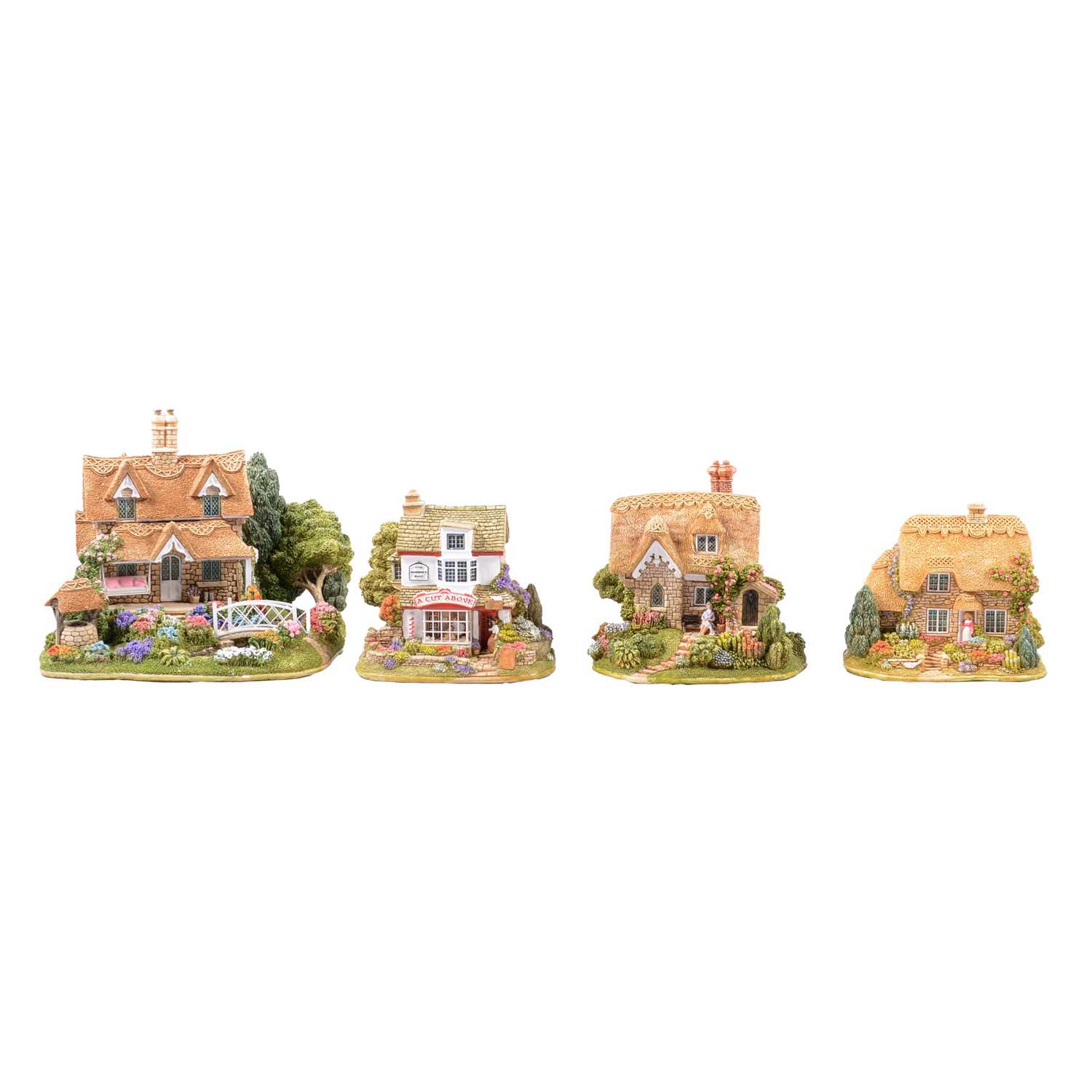 Lot 76 - A collection of twenty Lilliput Lane cottages,