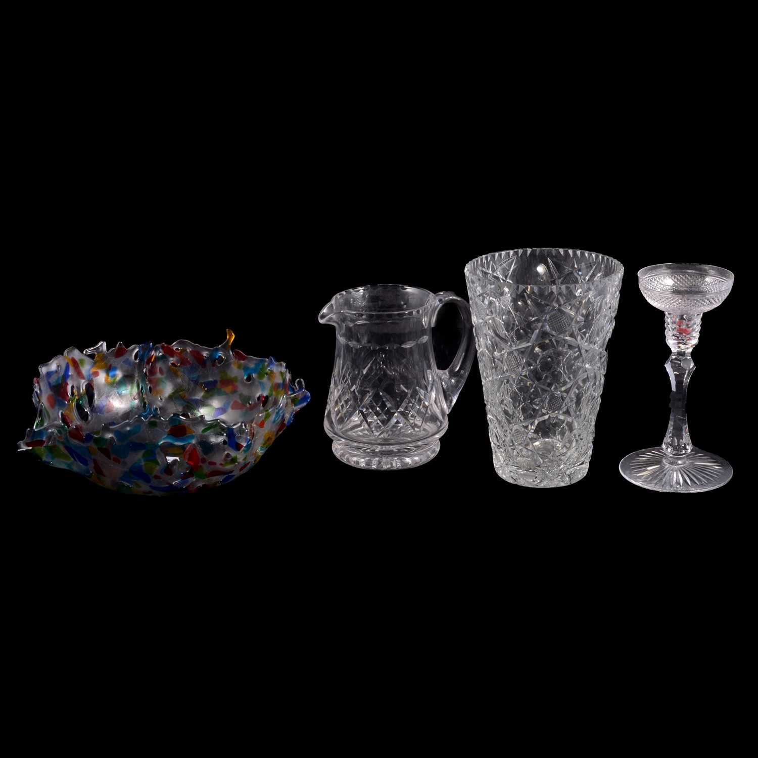 Lot 136 - Collection of glassware,