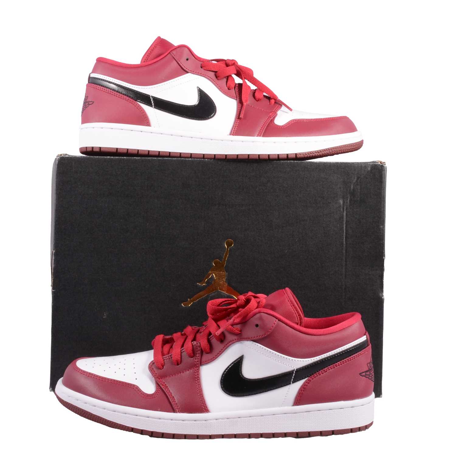 Lot 49 - Nike Air Jordan 1 Low, Noble red, black-white,