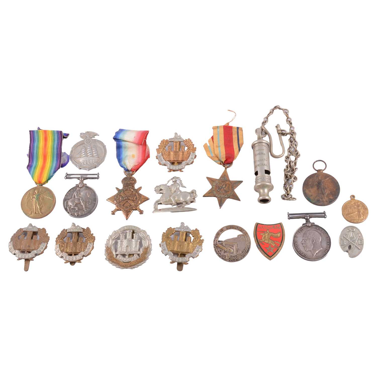 Lot 195 - Medals and badges