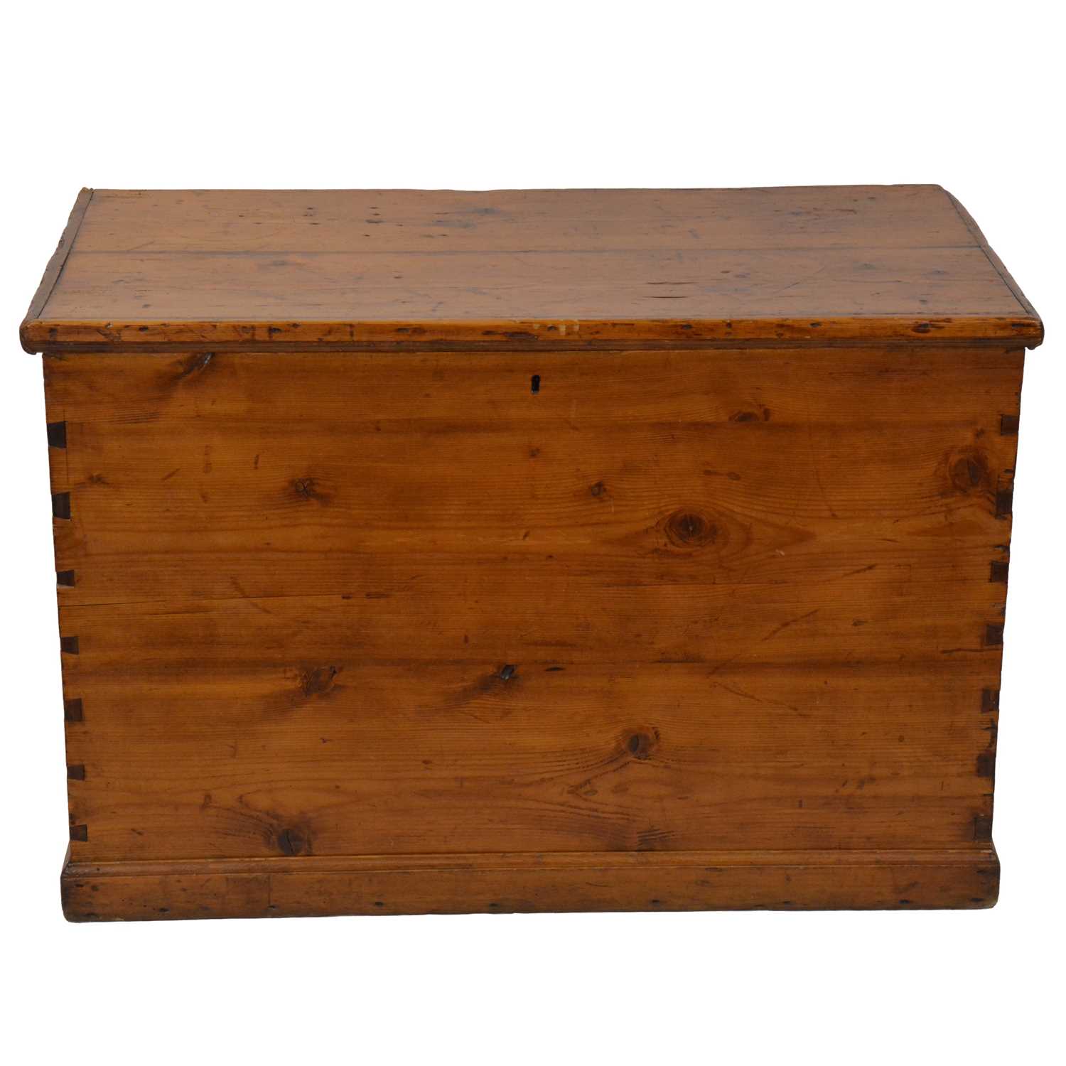Lot 393 - Large stripped and stained pine blanket box,