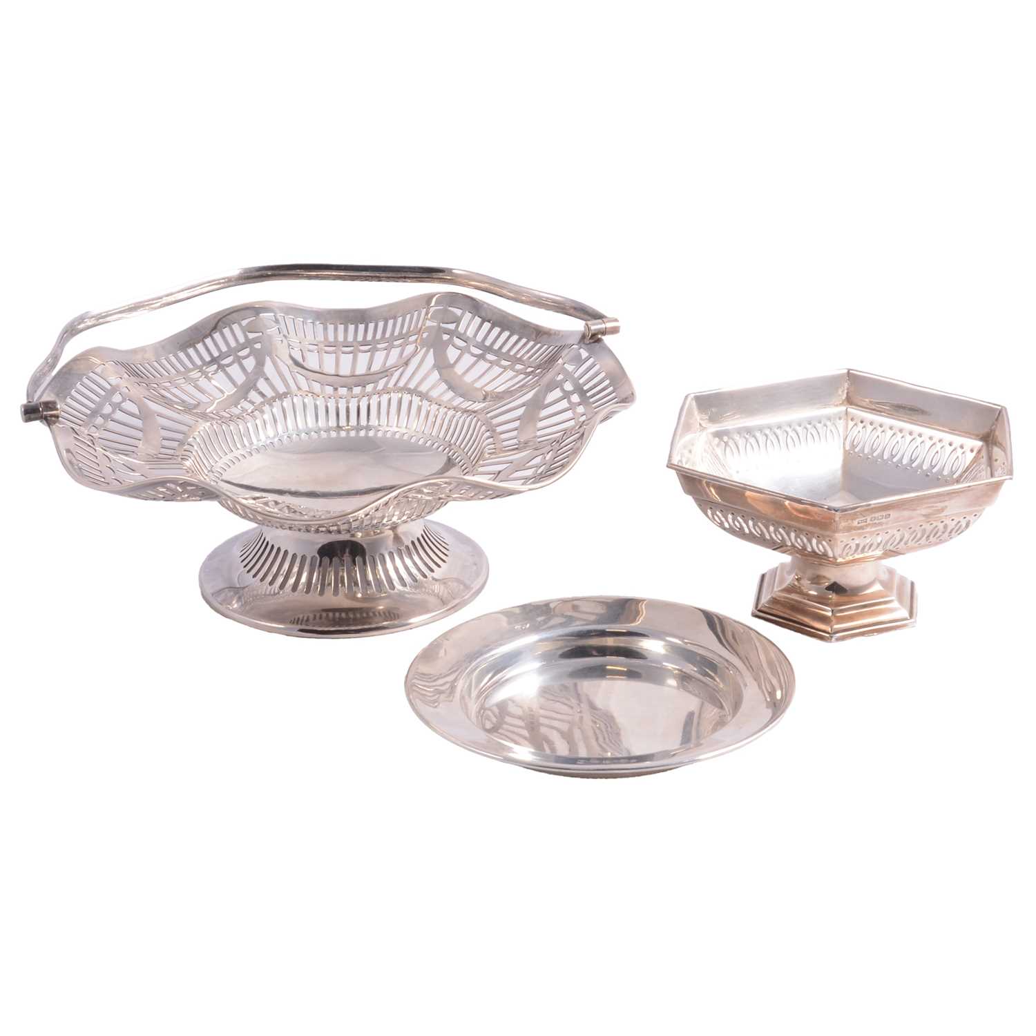 Lot 186 - Silver cake basket, bon bon dish and coaster,