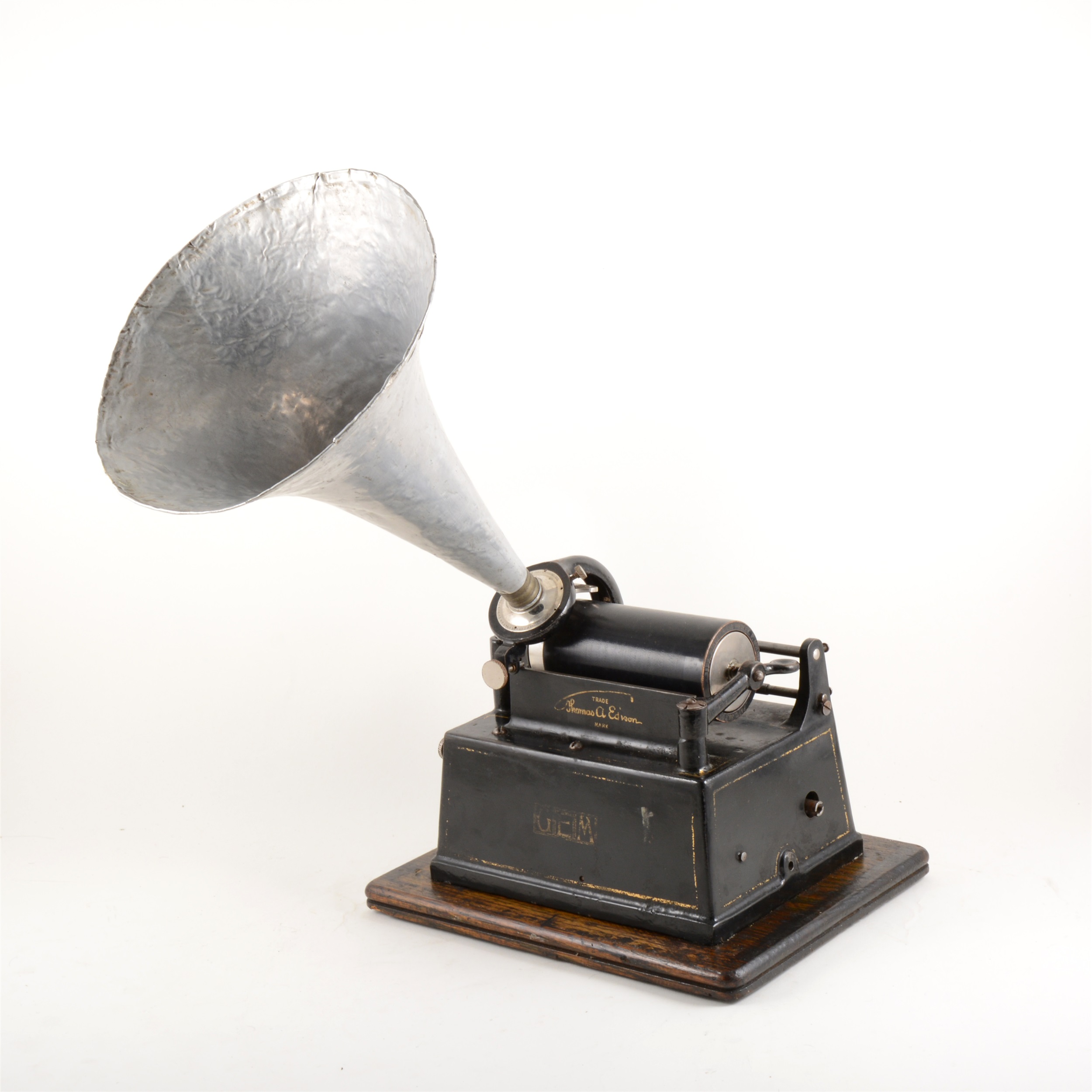 Lot 75 - An Edison "Gem" phonograph in oak case with