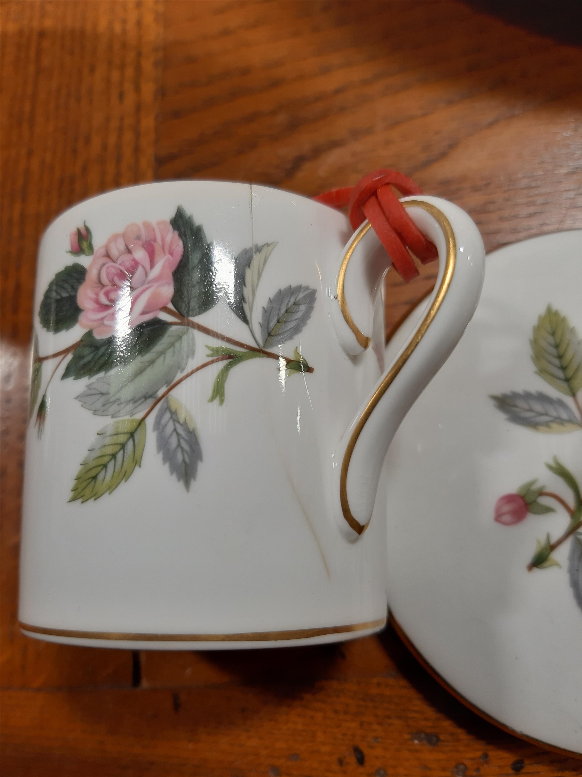 Lot 77 - Extensive Wedgwood bone china table service,