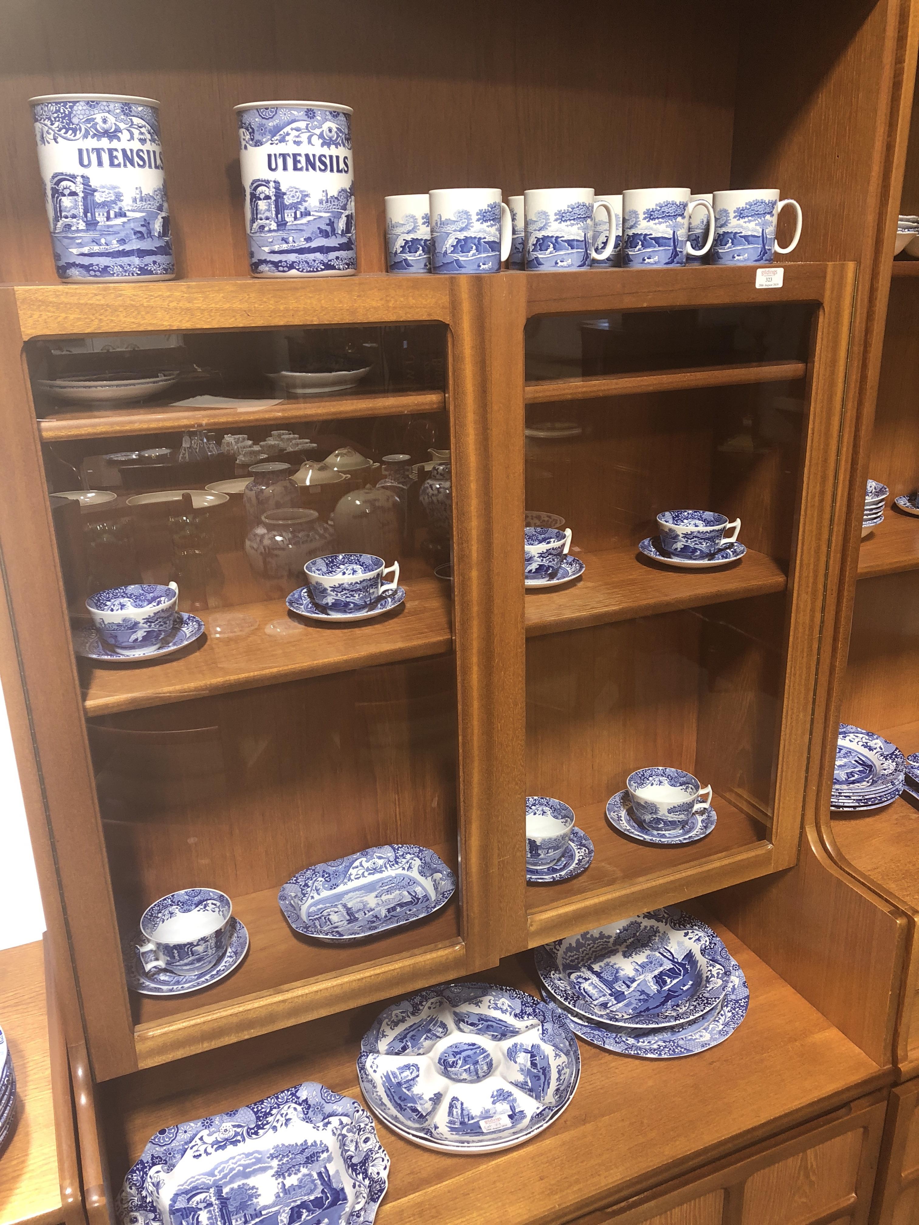 Lot 77 - An extensive collection of Spode bone china