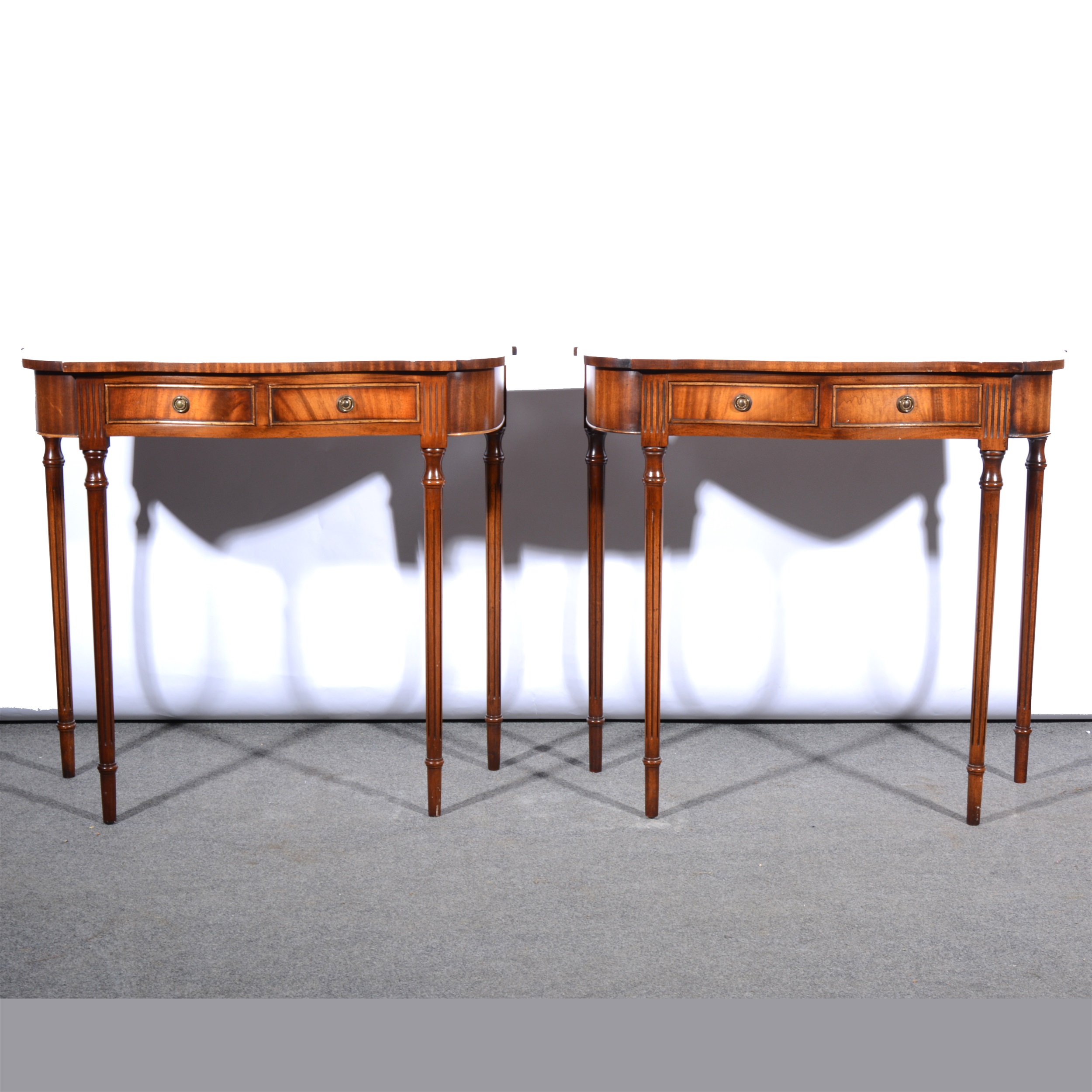 Lot 569 - Pair of reproduction mahogany side tables