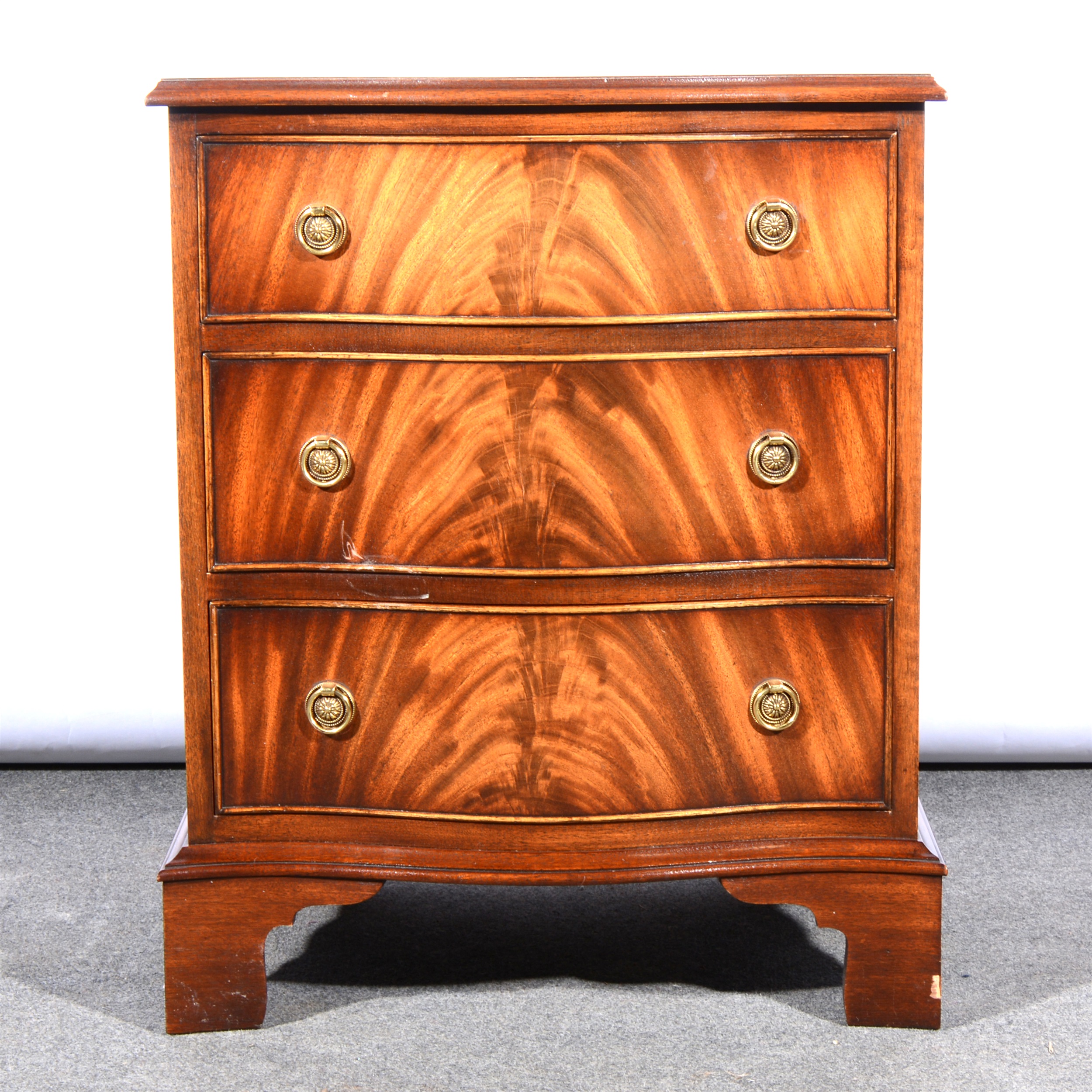Lot 534 - Pair of reproduction mahogany bedside tables,