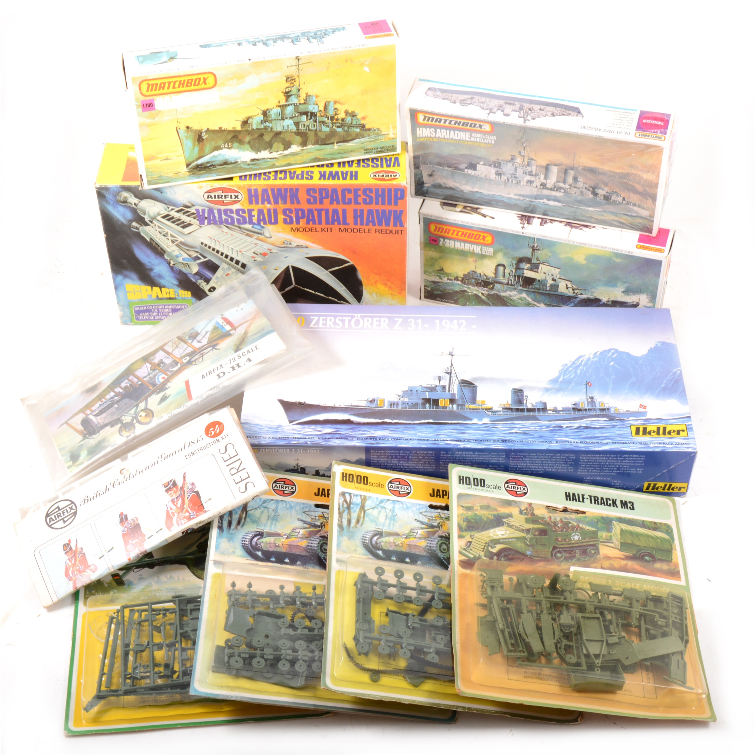 Lot 197 - Eleven Plastic model kits by Matchbox,