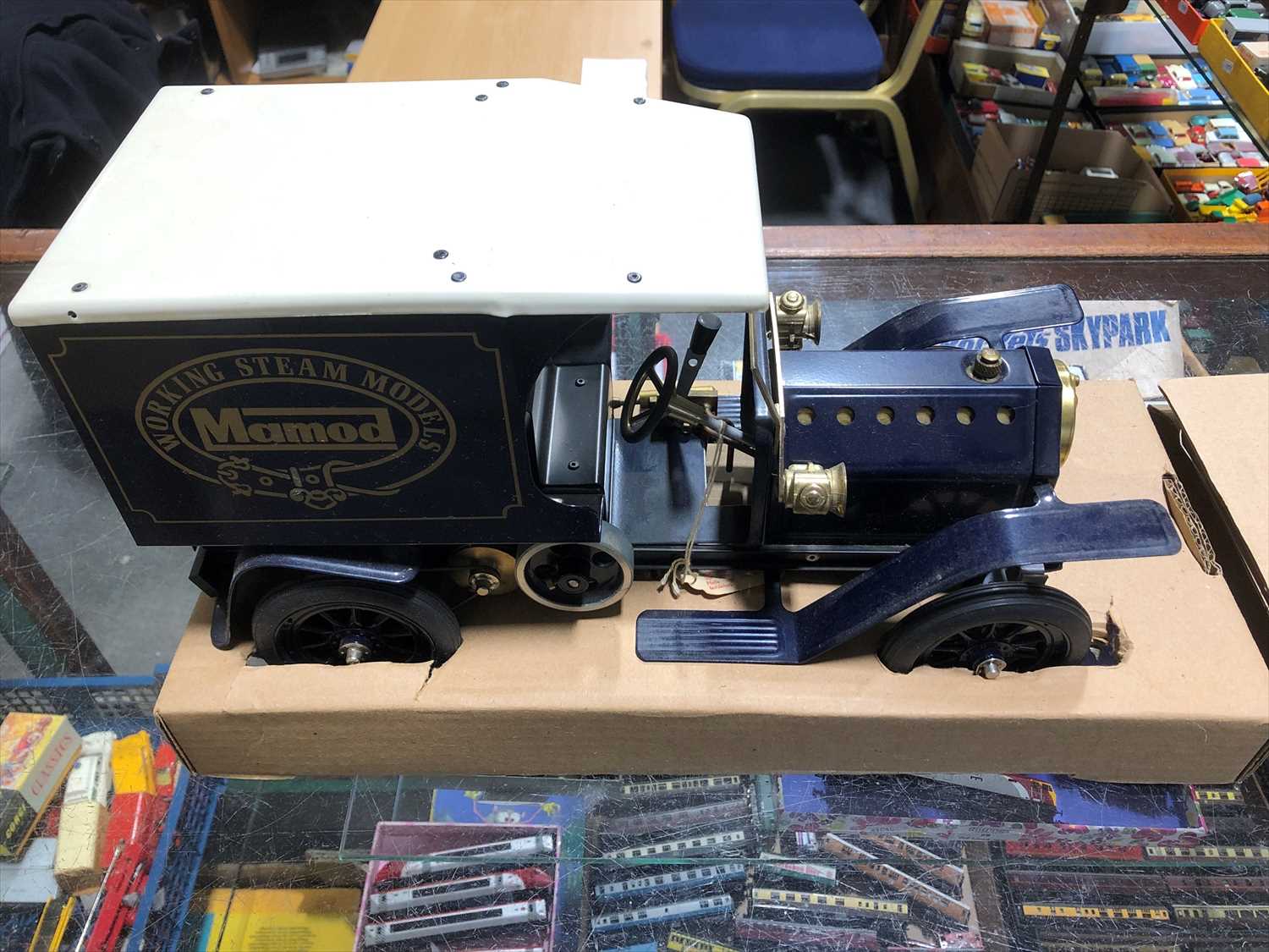 Lot 17 - Mamod live steam; DV2 working steam model