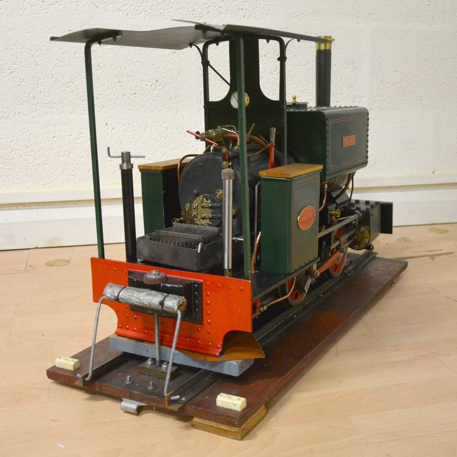 Lot 122 - Maxitrak live steam 5inch gauge Kerr Stuart