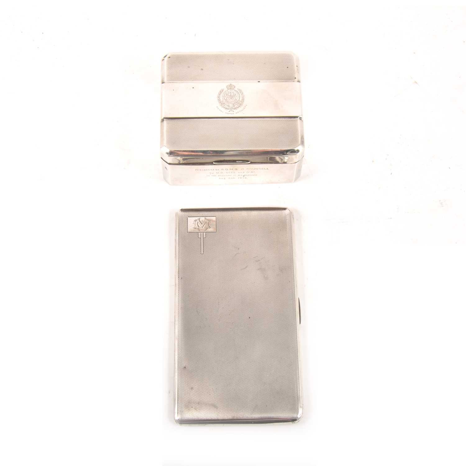 Lot 160 - A silver cigarette box and silver cigarette