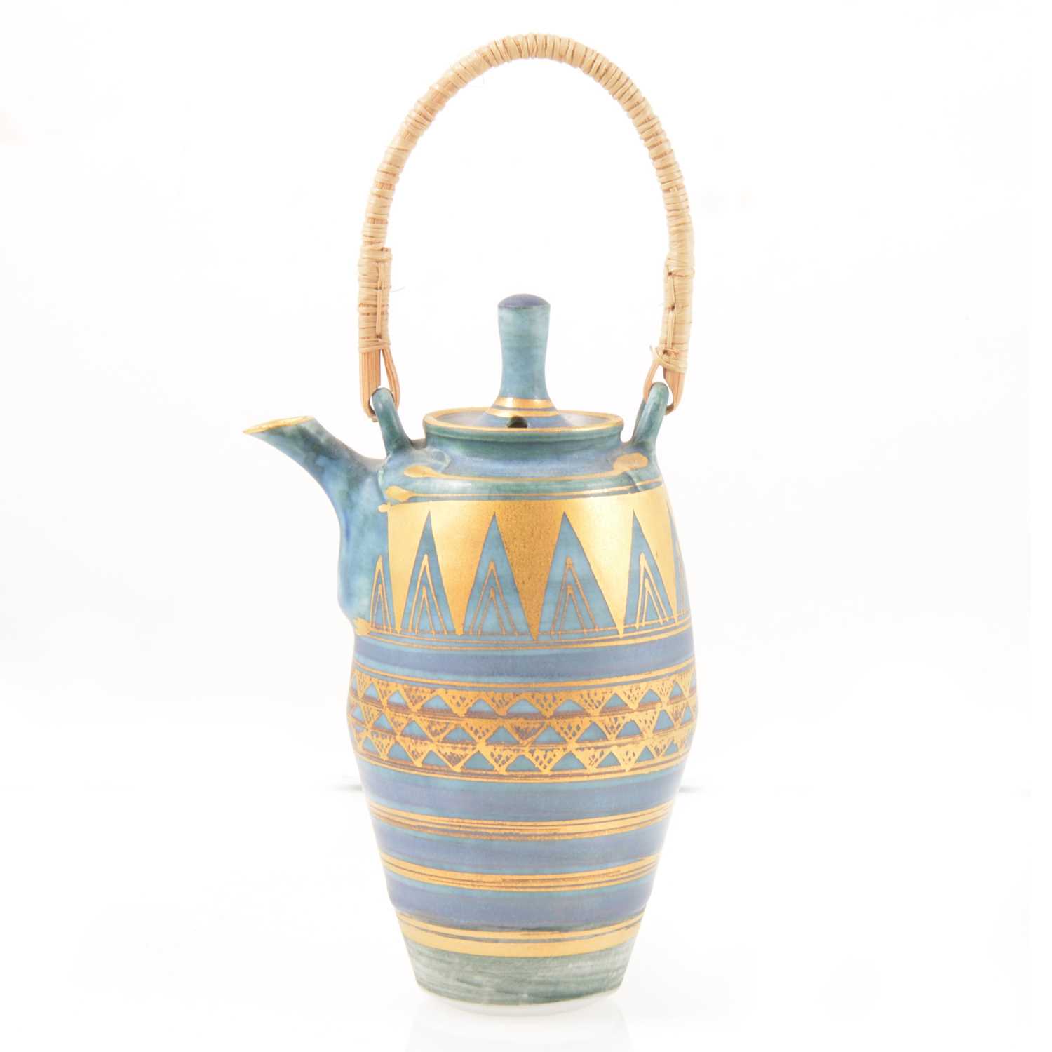 Lot 154 - A small Mary Rich porcelain teapot