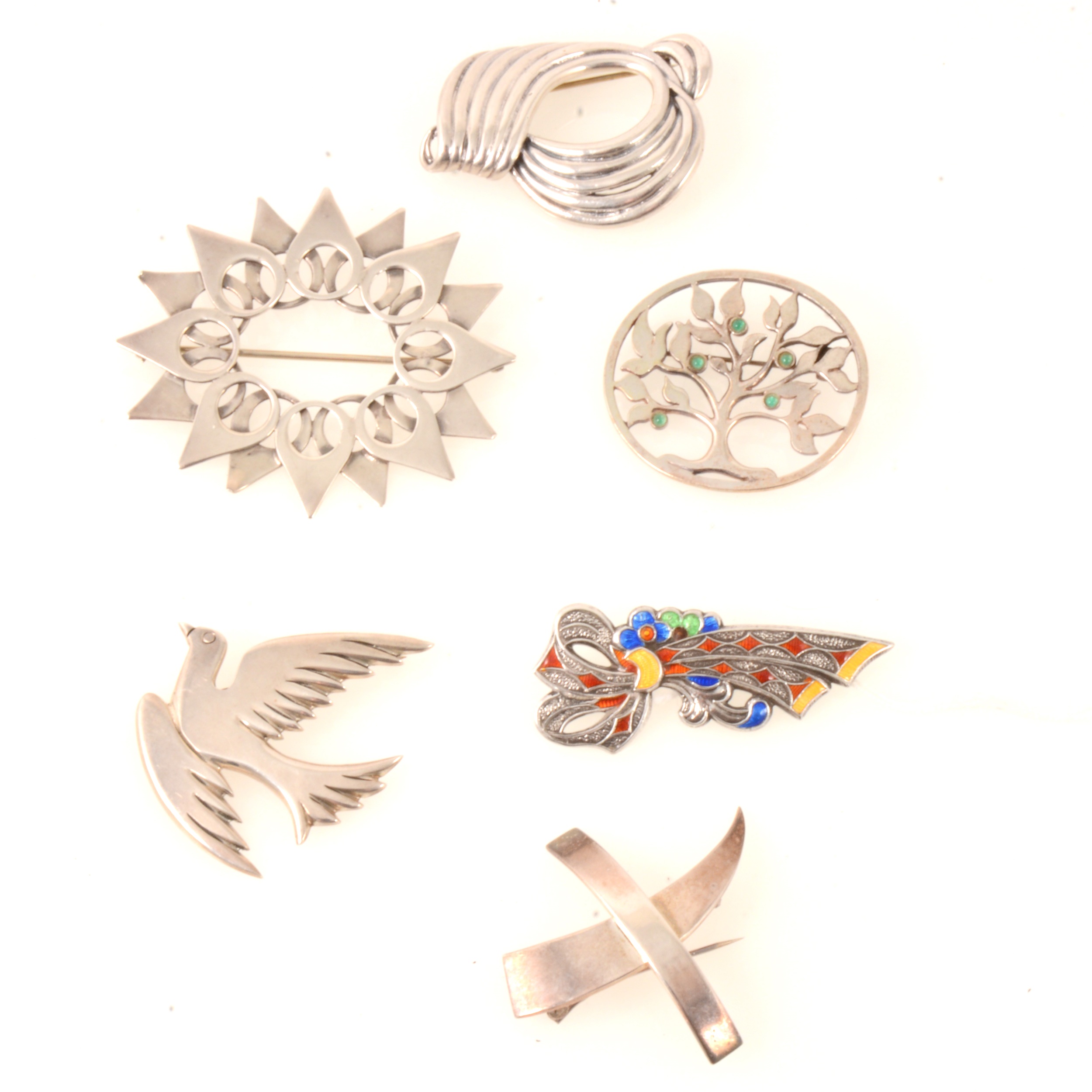 Lot 220 - Six modern hallmarked silver brooches, Tree