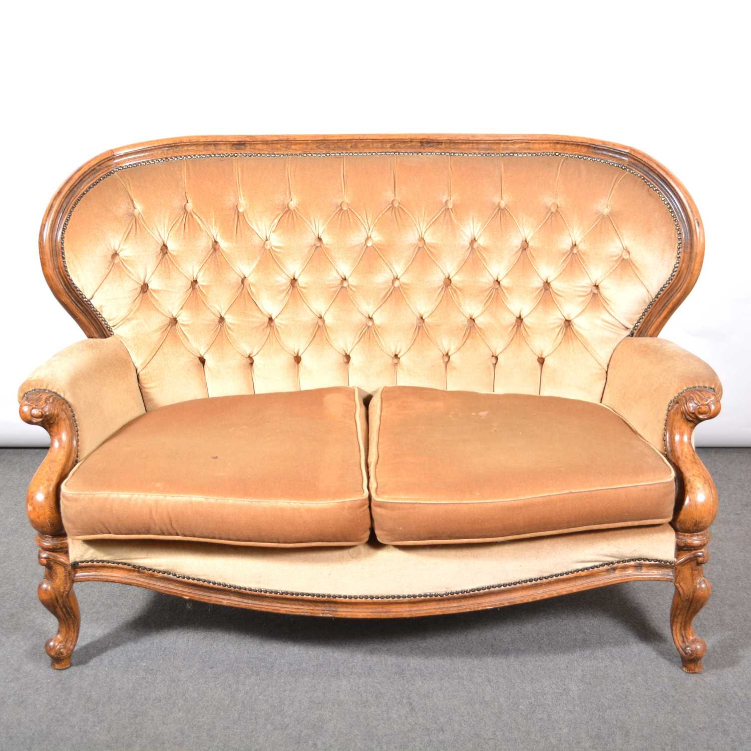 Lot 389 - Three-piece lounge suite in the French style,