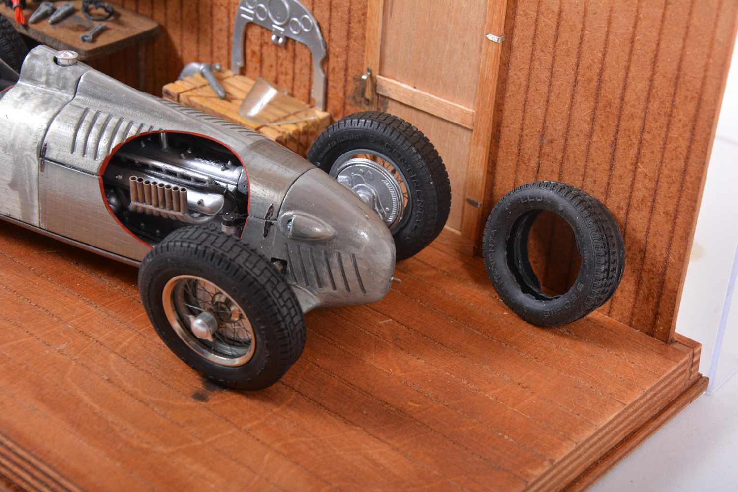 Lot 175 - Revival hand-built competition scale model