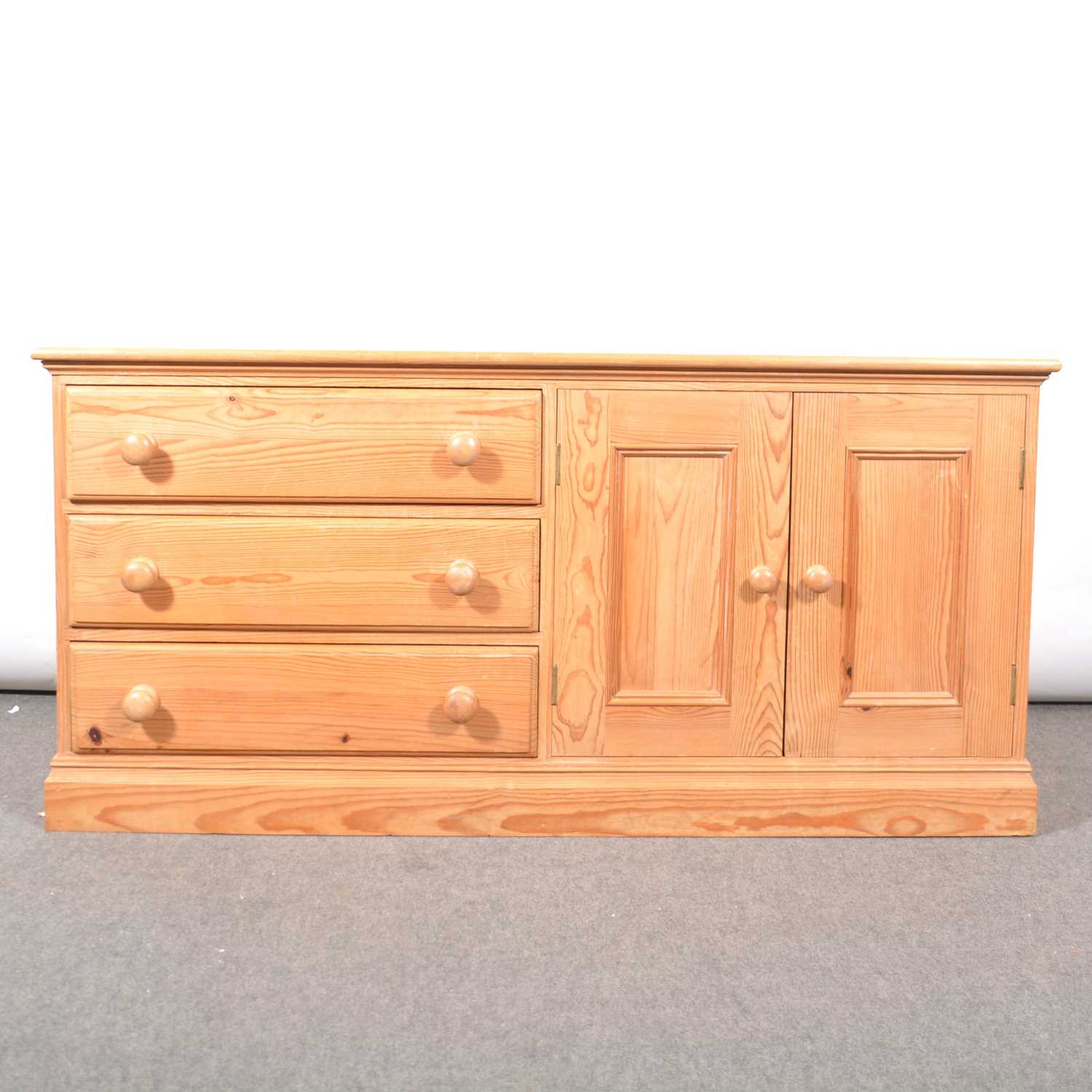 Lot 464 - Modern low pine cupboard,