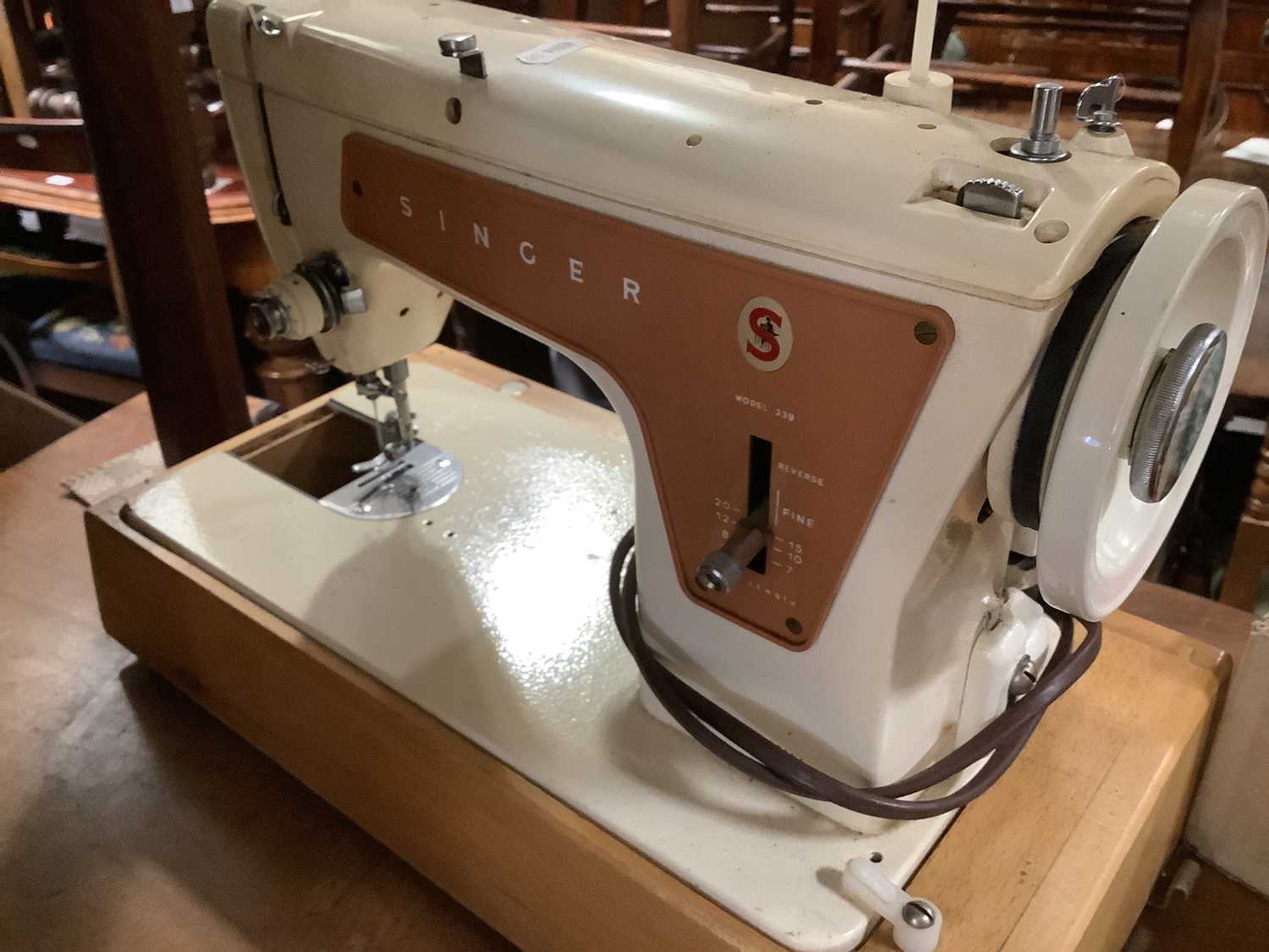 Lot 177 - Vintage Singer sewing machine.