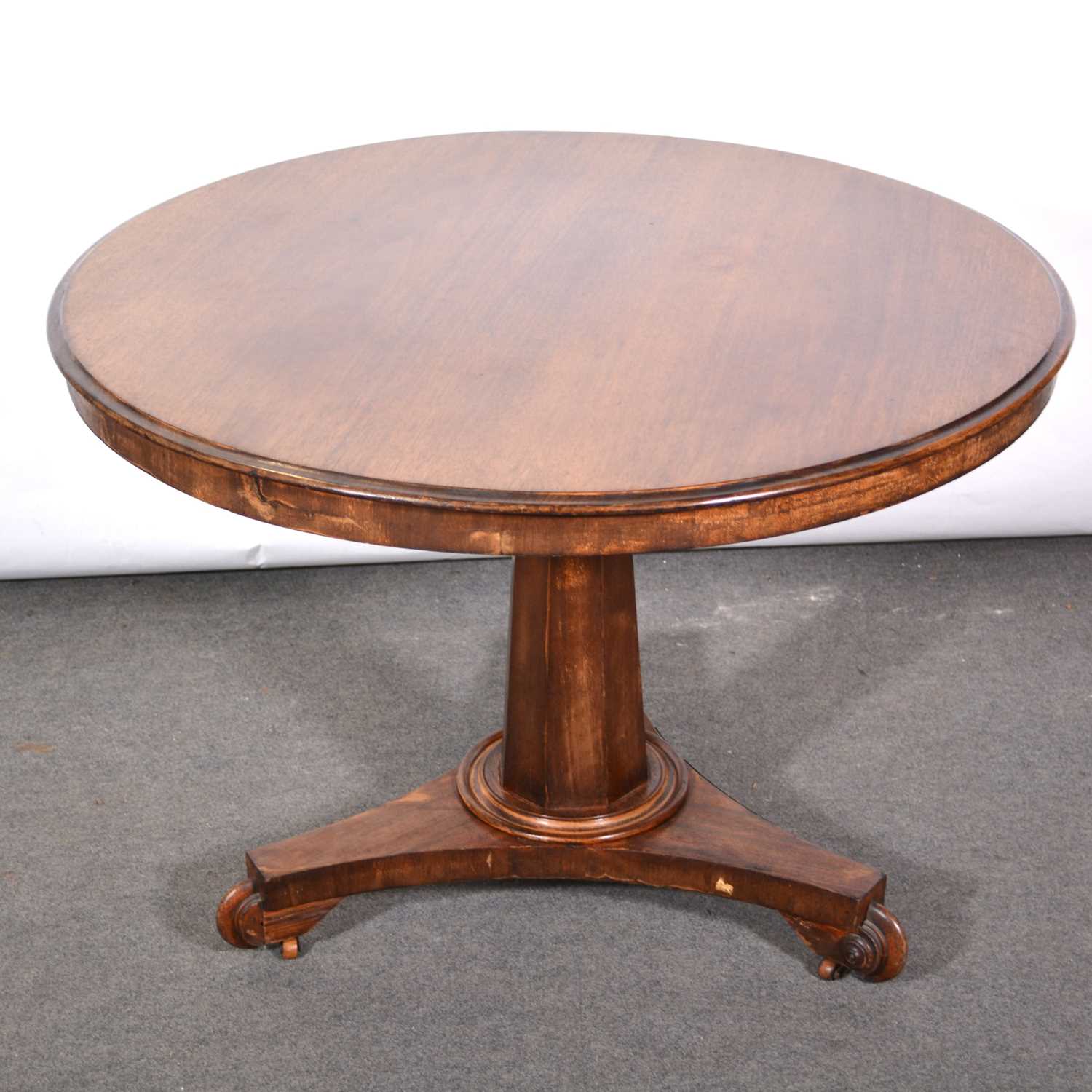 Lot 452 - Victorian mahogany breakfast table,