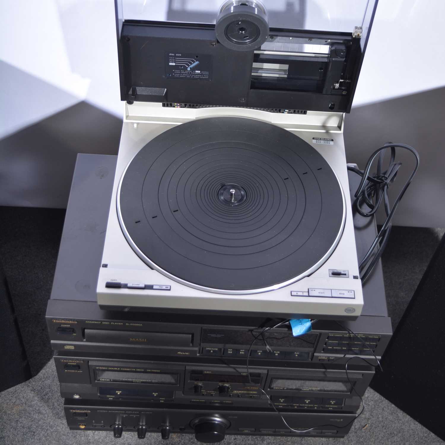 Lot 486 - Technics music system,