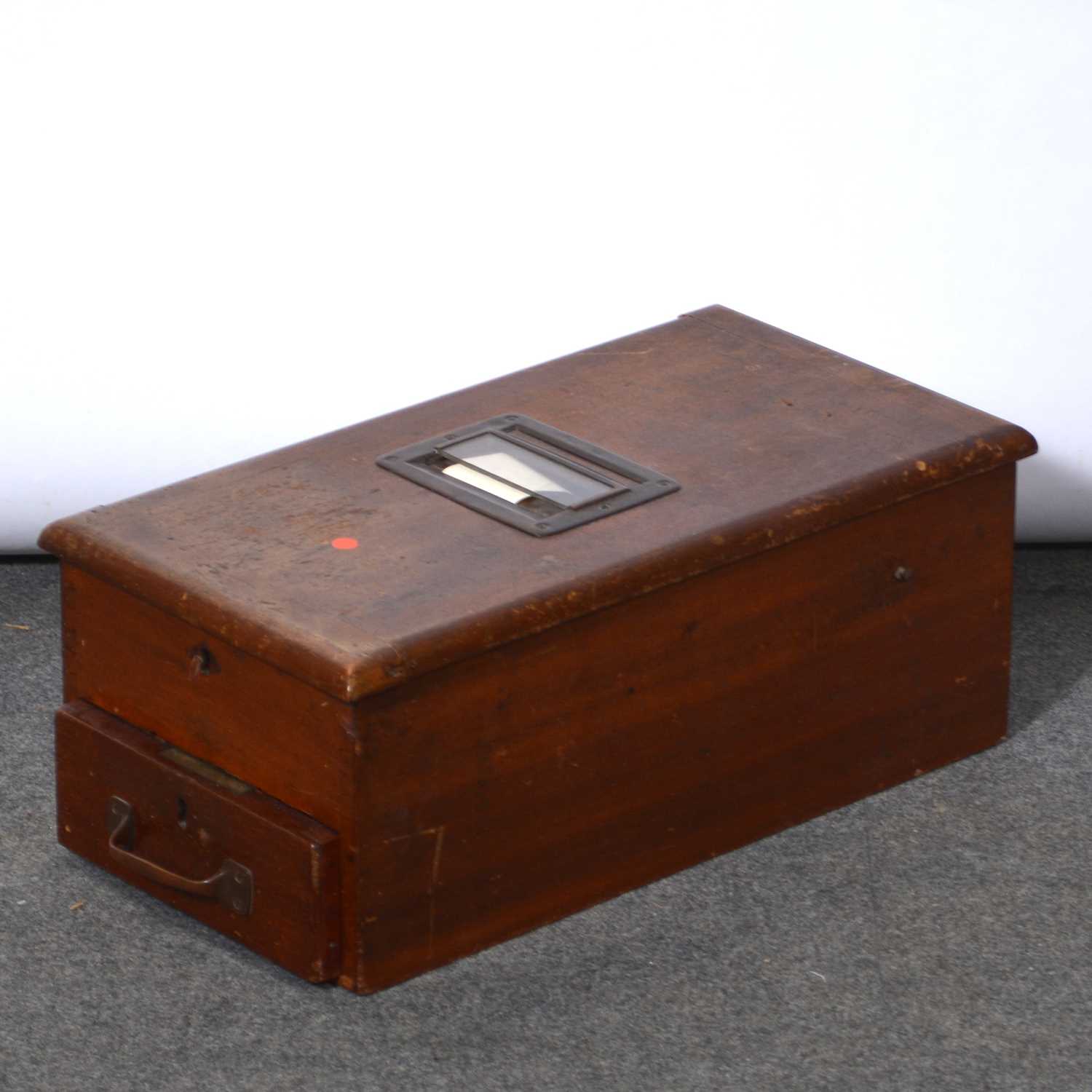 Lot 148 - Edwardian mahogany shopkeeper's till drawer,