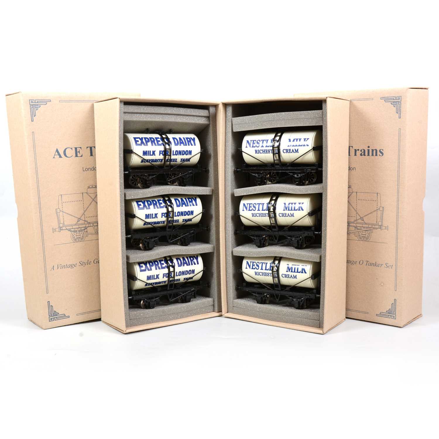 Lot 135 Ace Trains O Gauge Two Model Railway Tanker