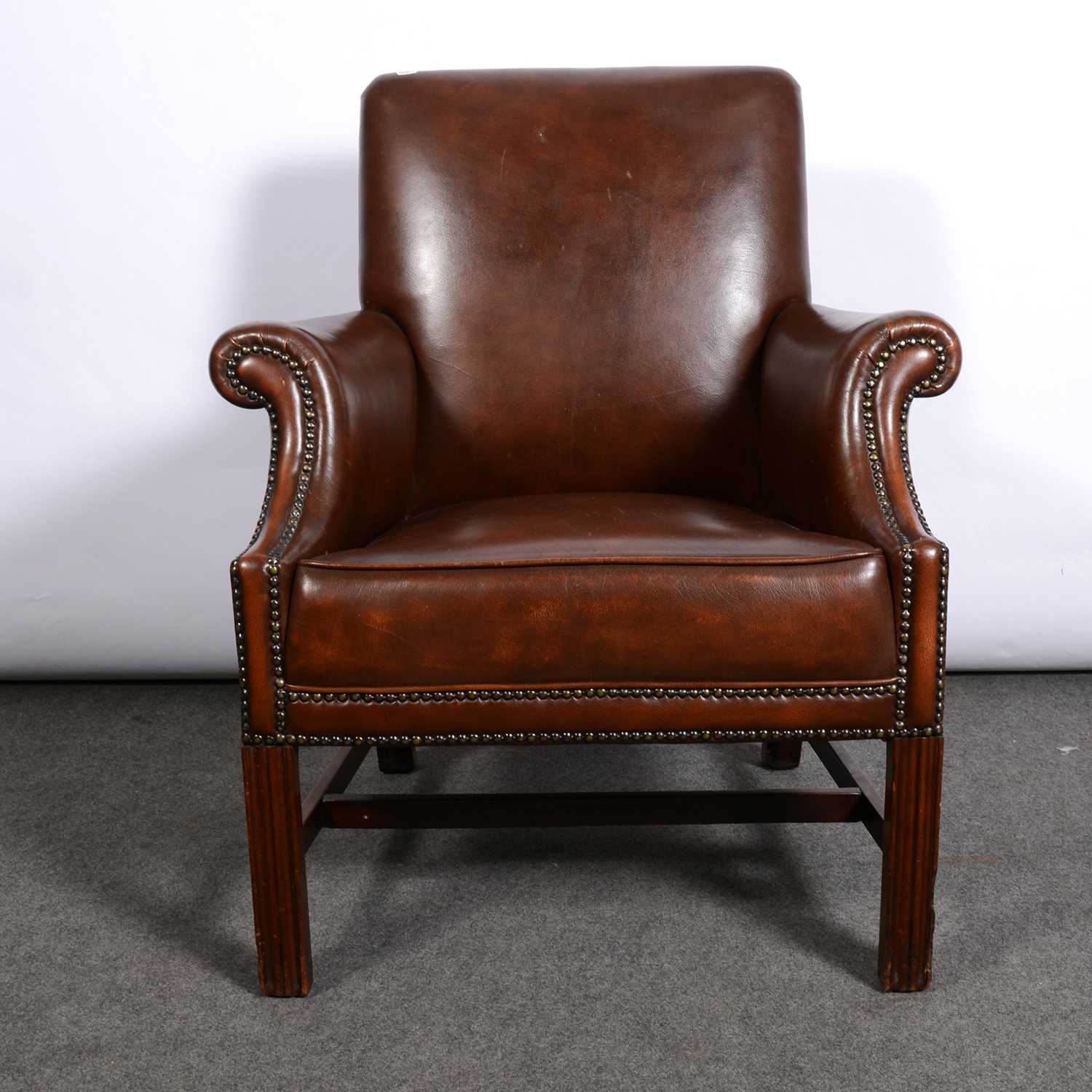 Lot 546 - Modern leather upholstered easychair,