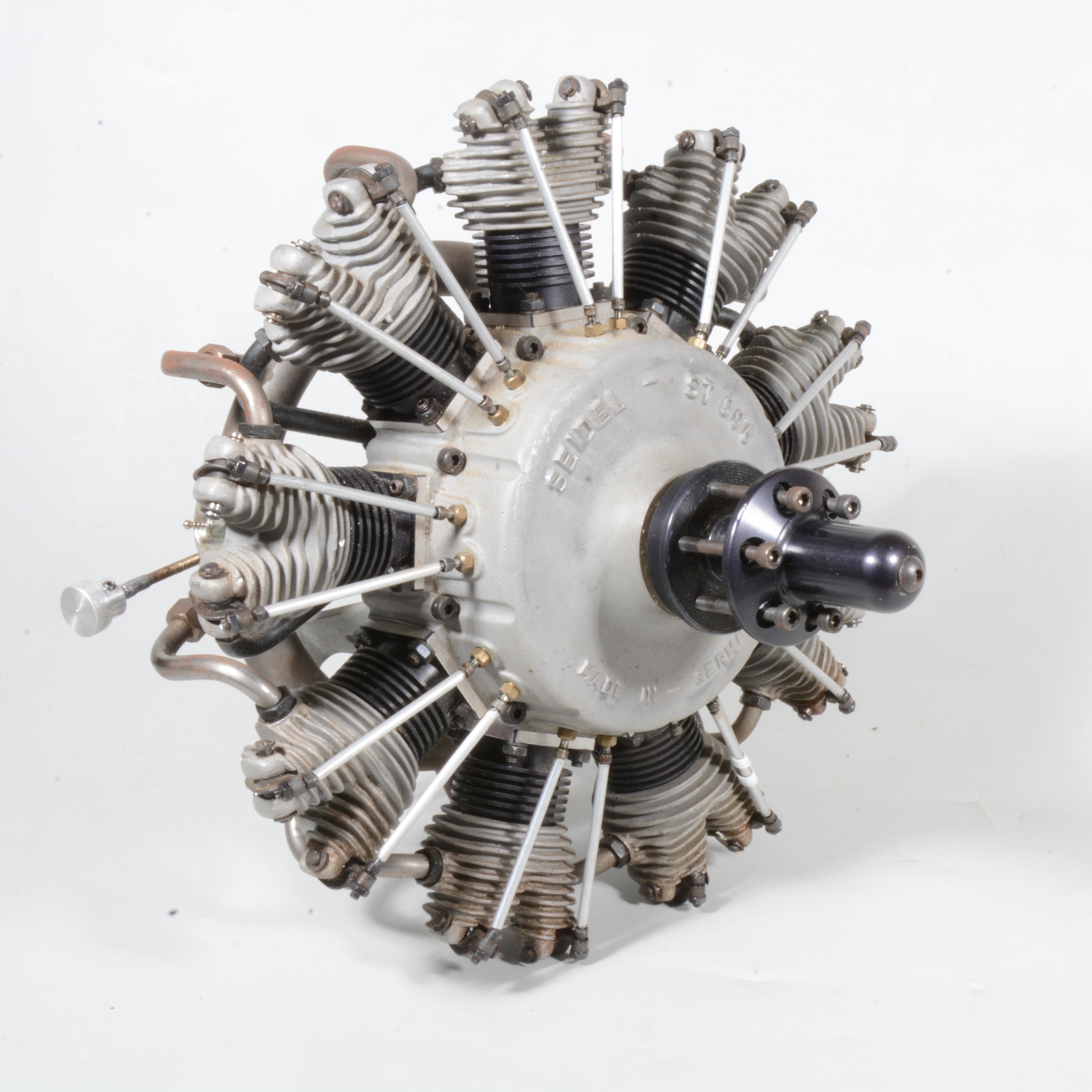 Lot 332 - SEIDEL ST996 9 Cylinder Radial