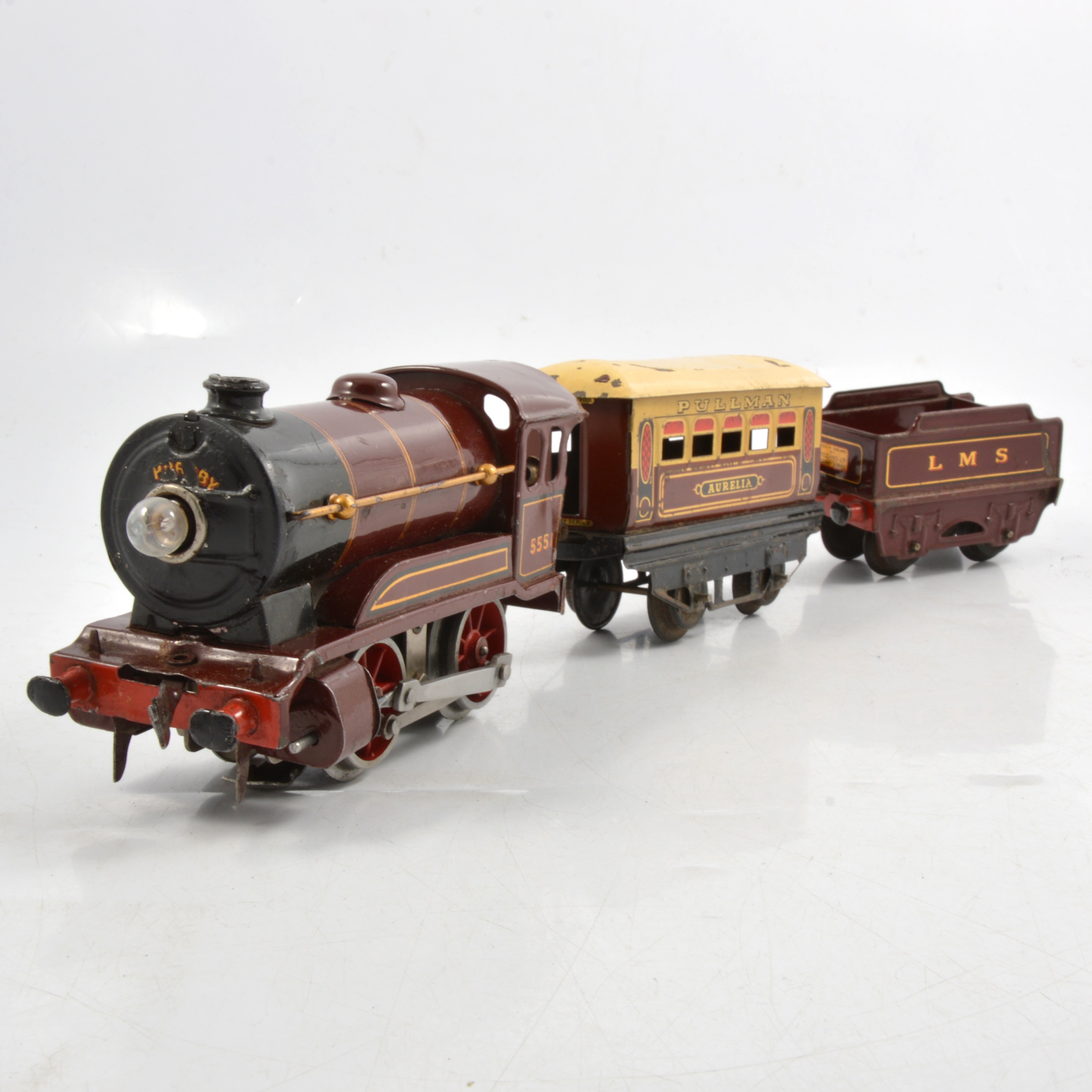 Lot 167 - Hornby O gauge model railways, a selection
