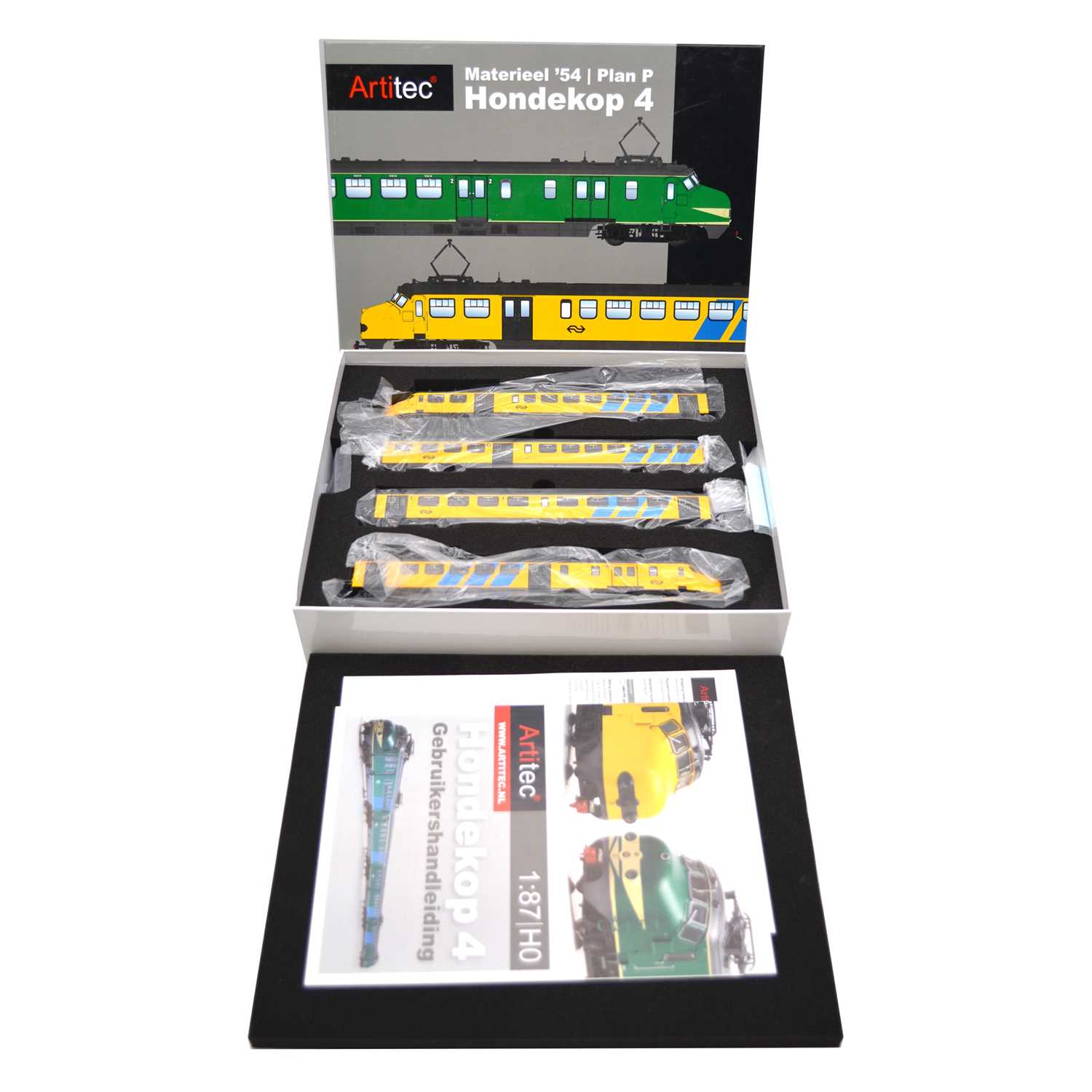 Lot 270 - Artitec HO gauge model railway 4-car set,