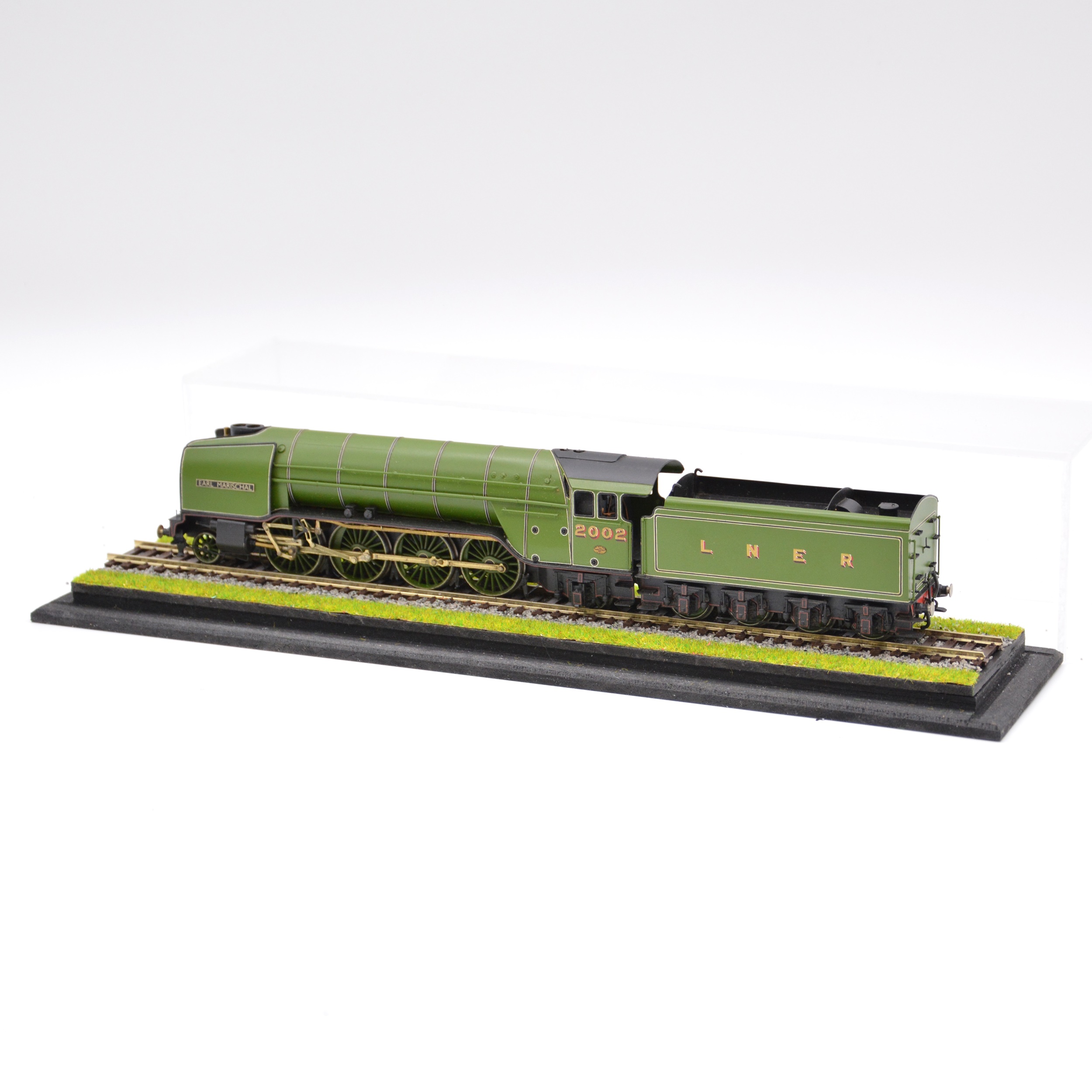 Lot 179 - A well made kit-built OO gauge model railway