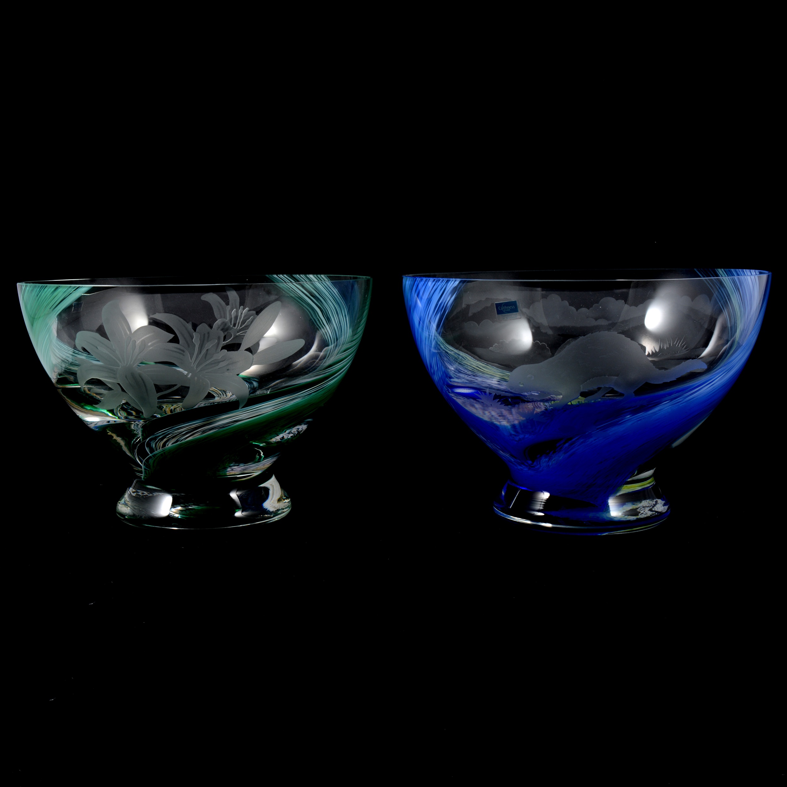 Lot 36 - Pair of Caithness pedestal bowls