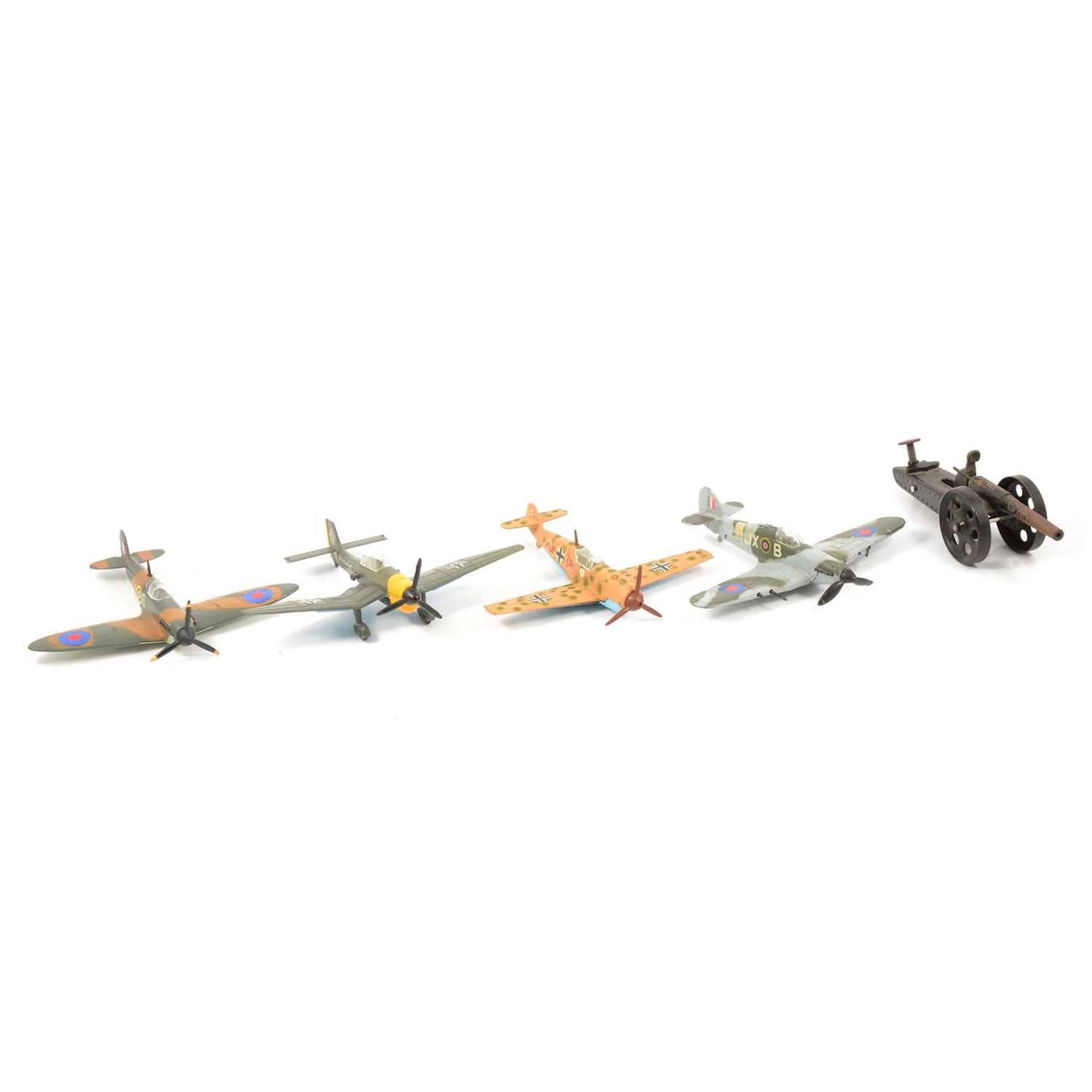 Lot 179 - Dinky Toys, four aircraft die-cast models