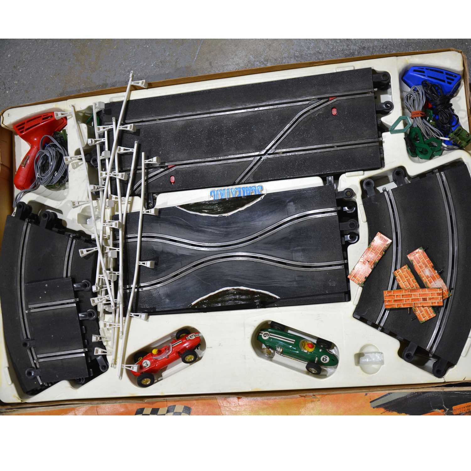 Lot 35 Scalextric Slot Car Racing Set 75 Grand Prix