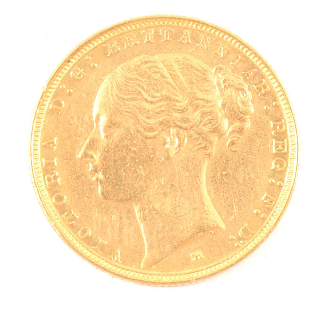 Lot 317 - Victoria, gold Sovereign coin, 1885,