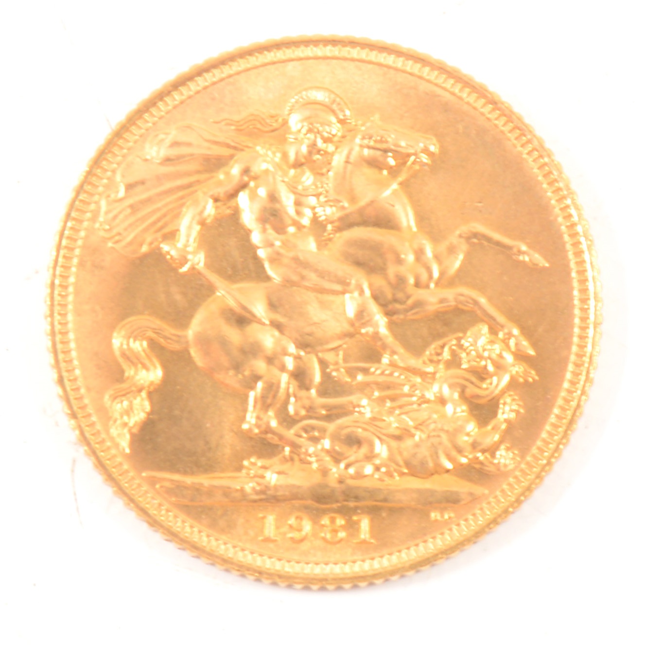 Lot 277 - Elizabeth II, gold Sovereign coin, 1981.