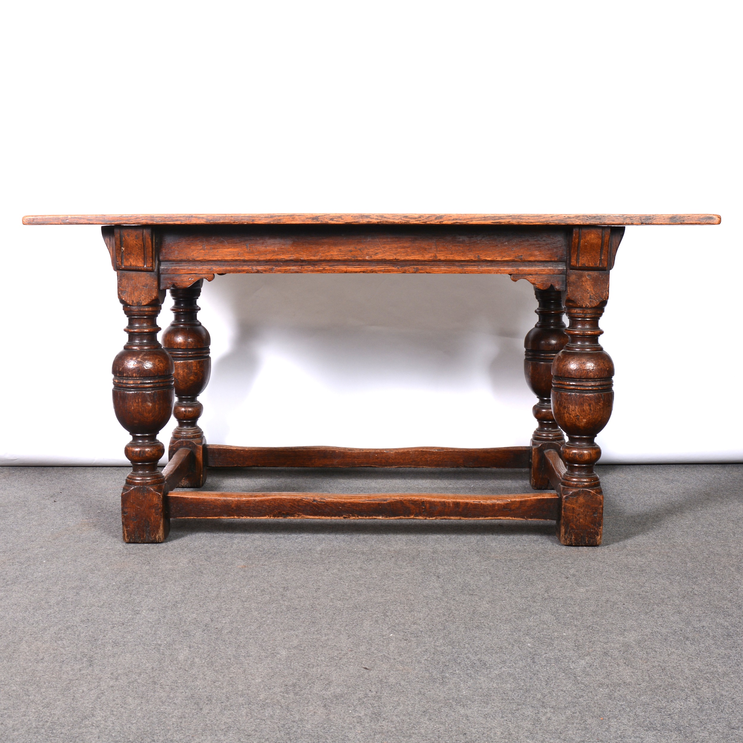 Lot 403 - A joined oak table, early 20th century,