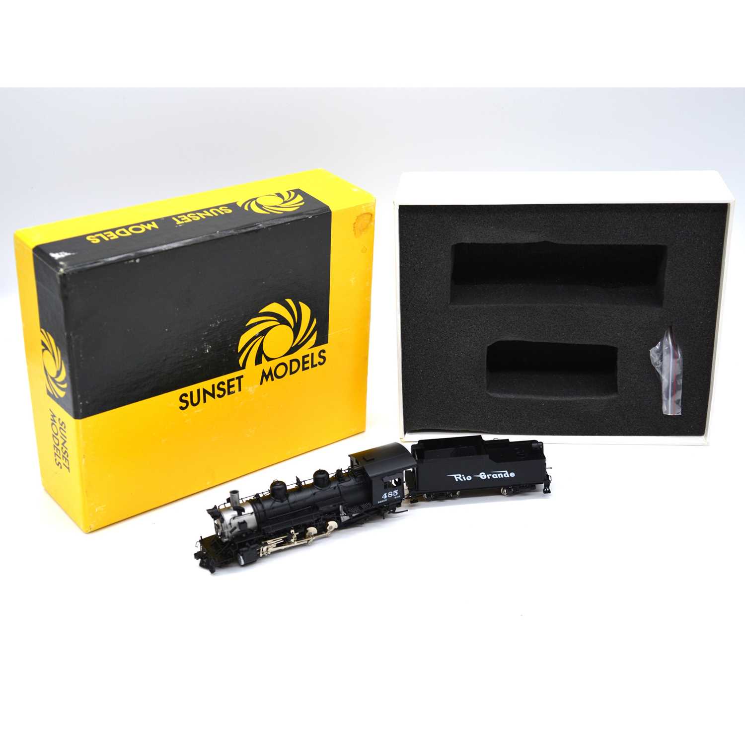 Lot 569 - Sunset Models Inc HOn3 gauge brass