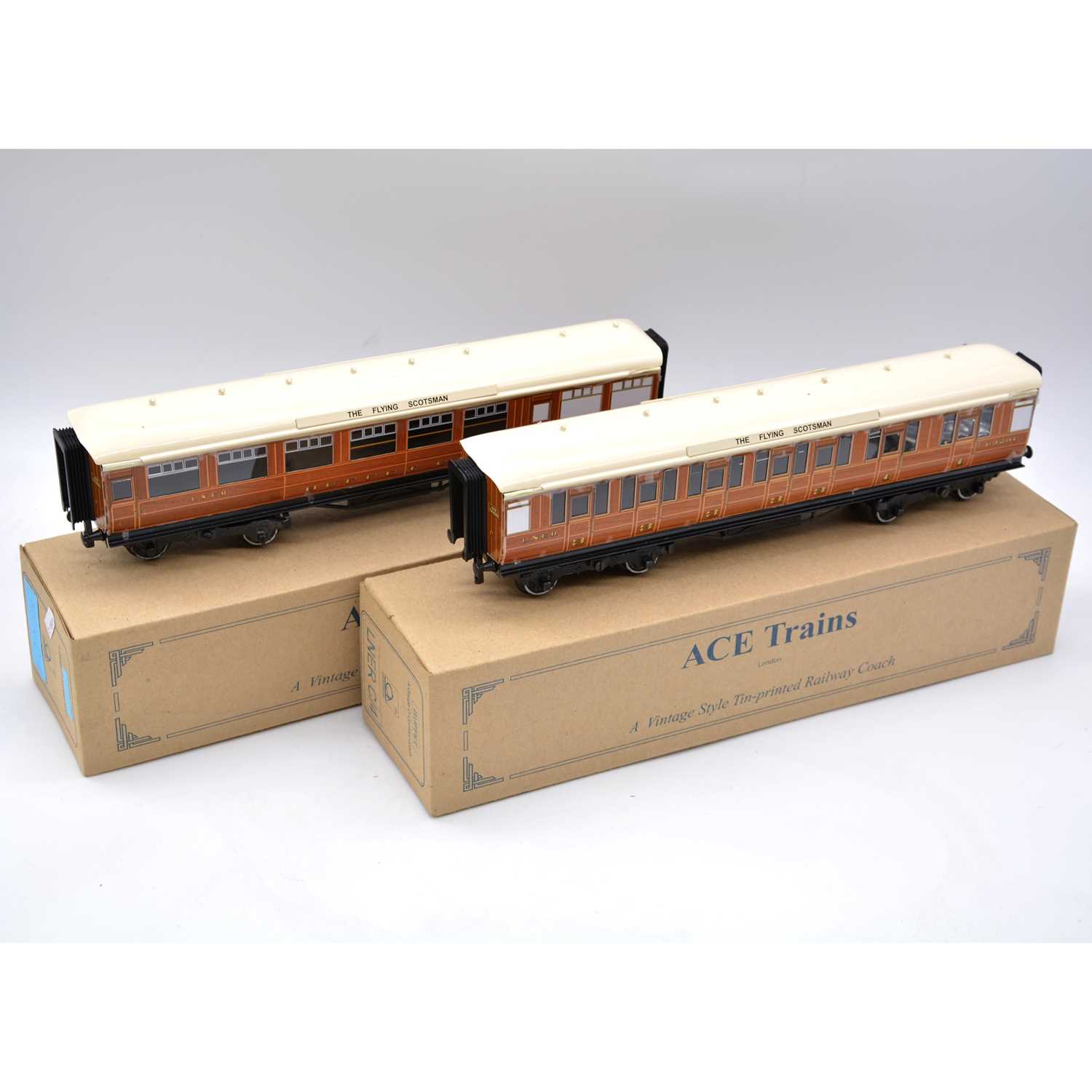 Lot 179 - Two ACE Trains O gauge model railway 'Flying