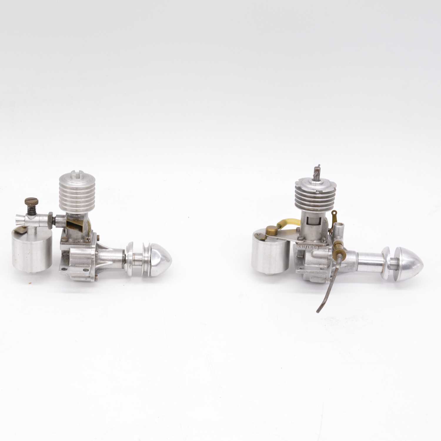 Lot 42 - Two ED vintage engines, including penny slot