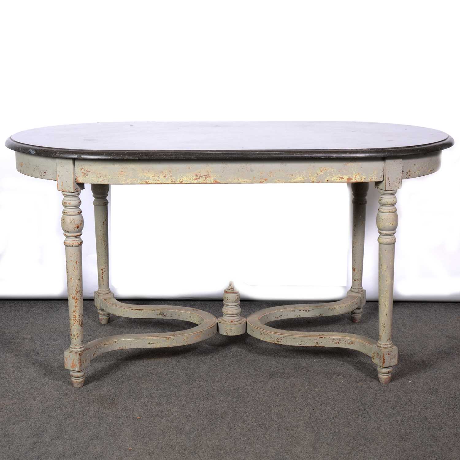 Lot 564 - French dining table,
