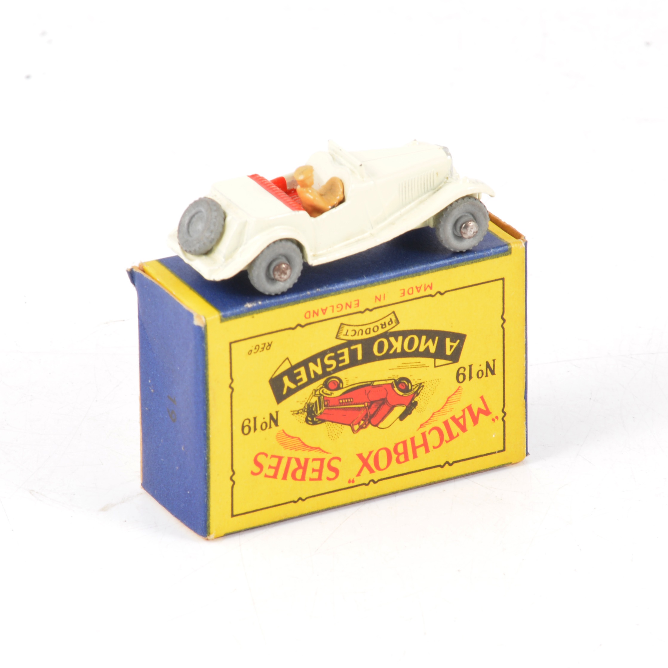 Lot 1092 - Matchbox Superfast die-cast model, no.19 MG
