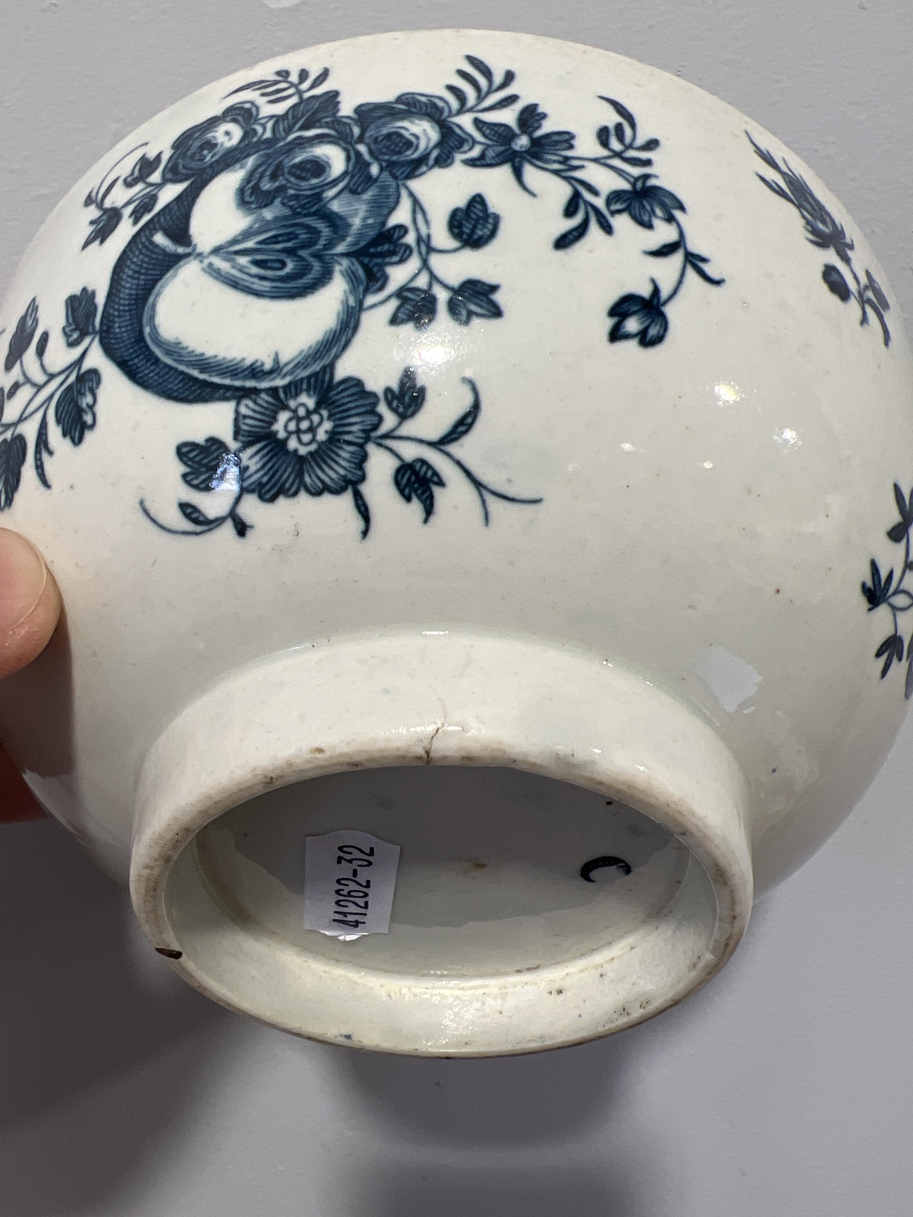 Lot 127 - First Period Worcester porcelain blue and
