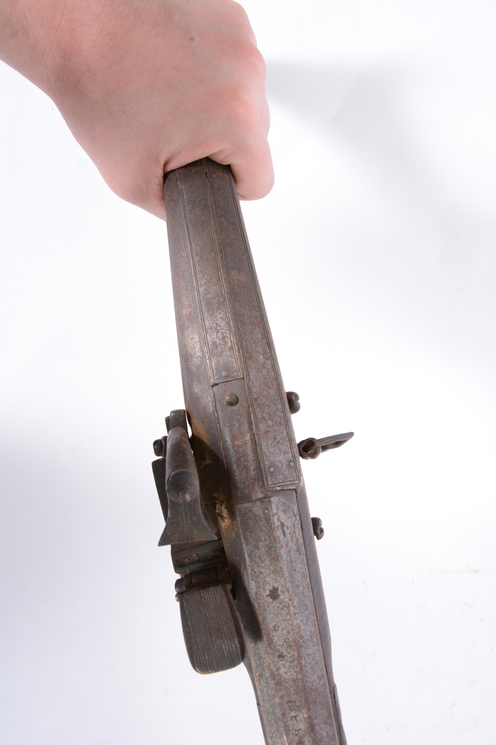 Lot 15 - Arab flintlock gun