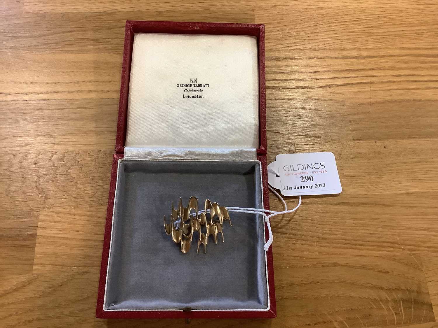 Lot 290 - Ernest Blyth for Ivan Tarratt - a 9 carat