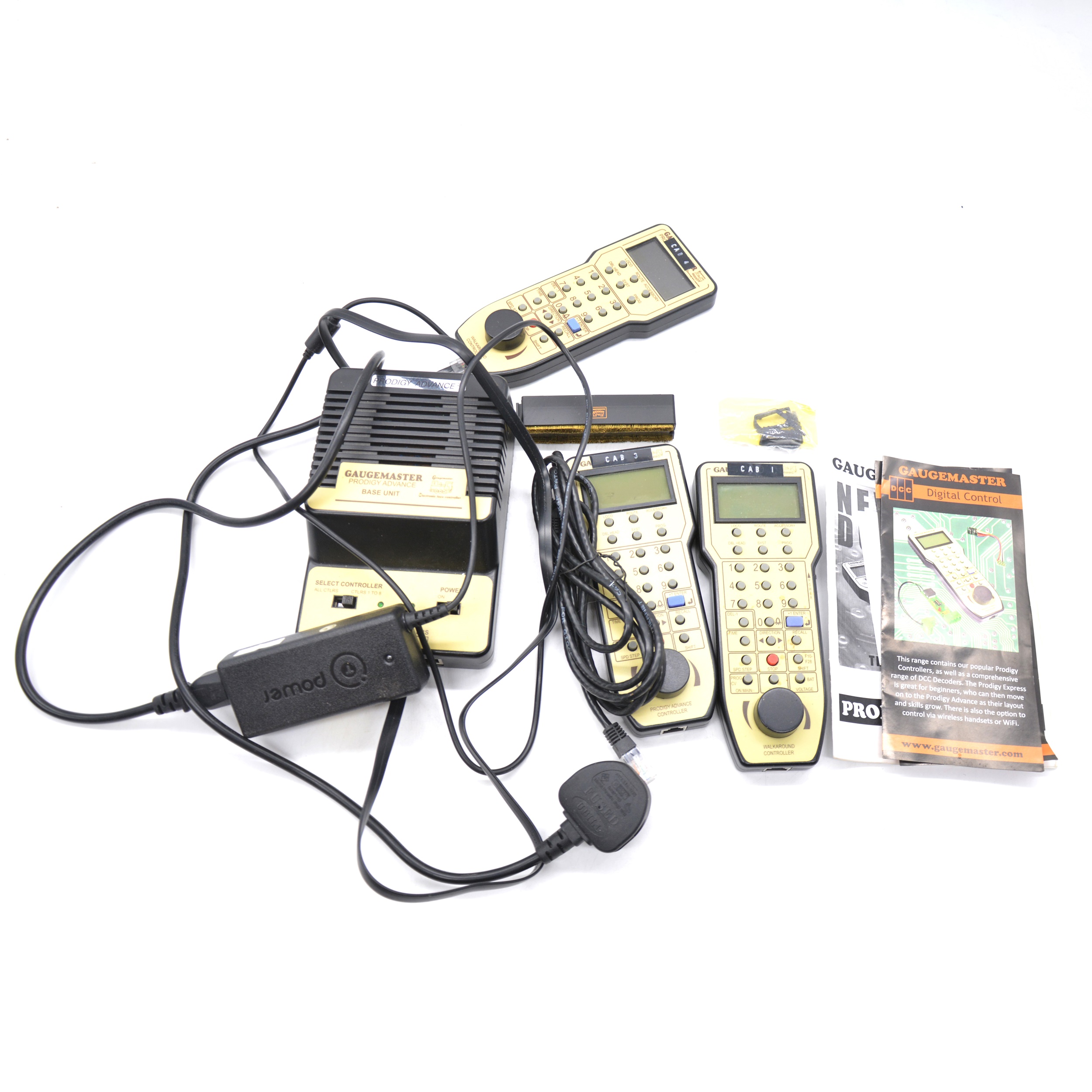 Lot 268 - Gaugemaster Prodigy Advance DCC control base