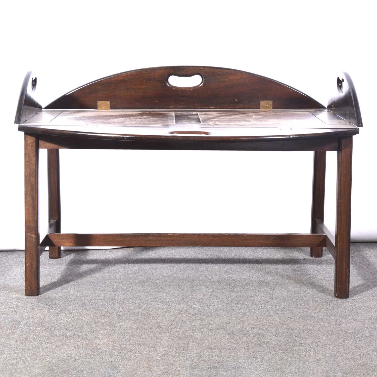 Lot 409 - Mahogany butlers table,
